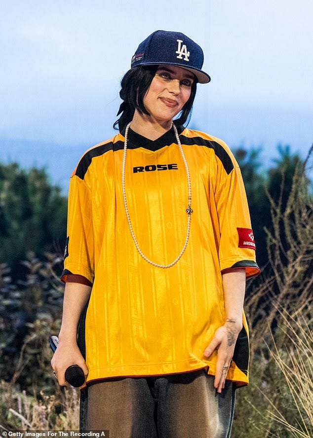 Billie Eilish sick on stage in Brisbane