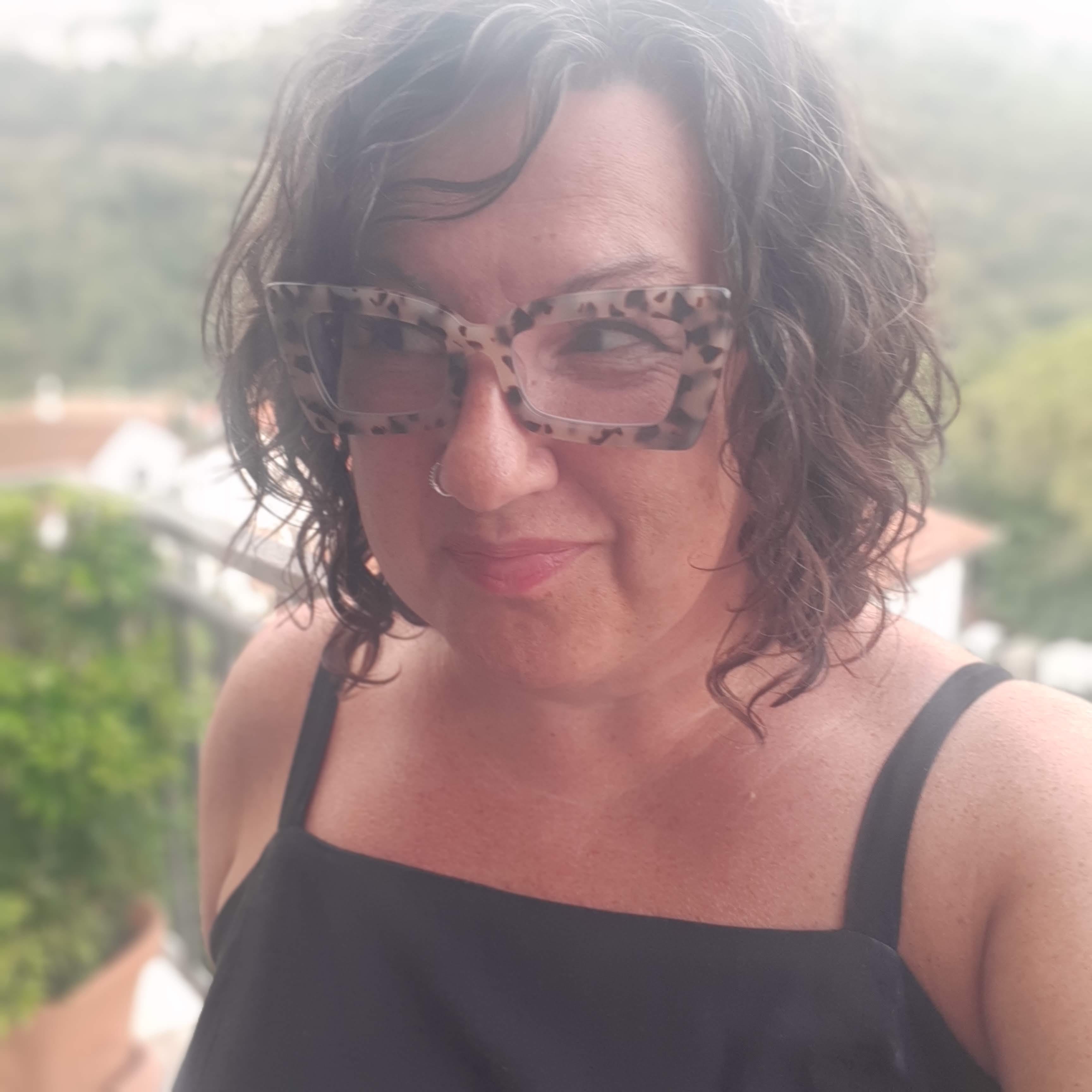 Lynette Adams | Substack