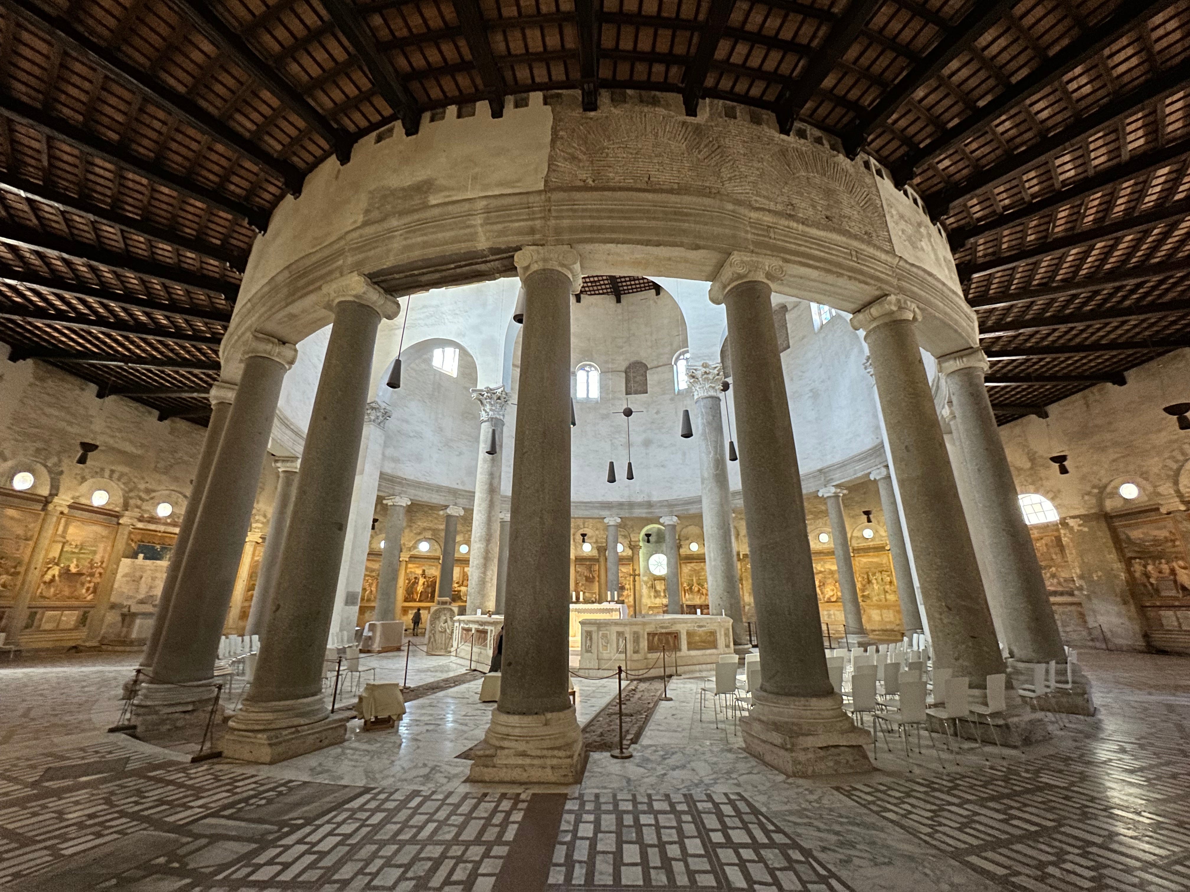 Scavenger Architecture and the Stendhal Syndrome at Santo Stefano Rotondo