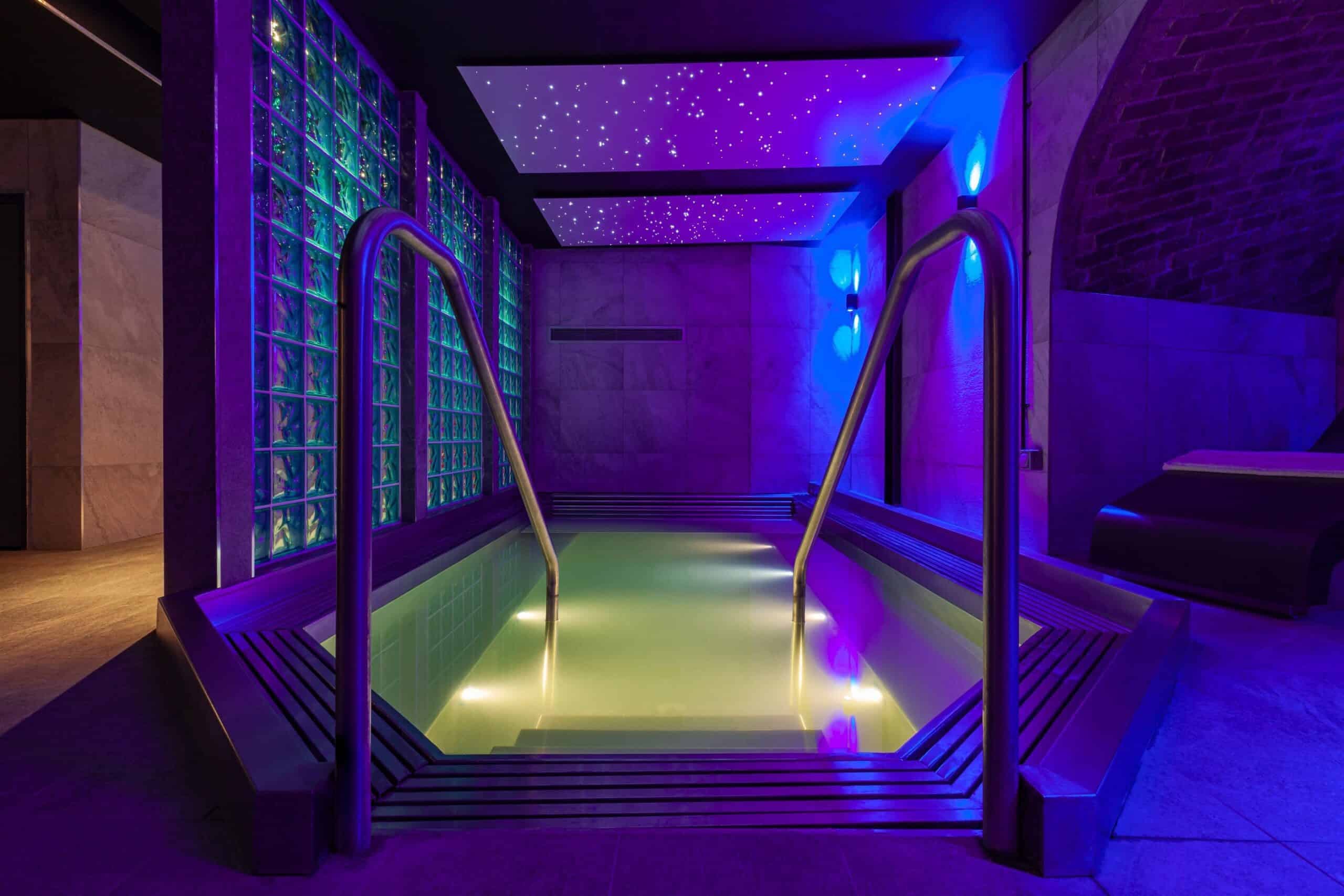 Sauna? I hardly know her! - No Taps by Nick Levine