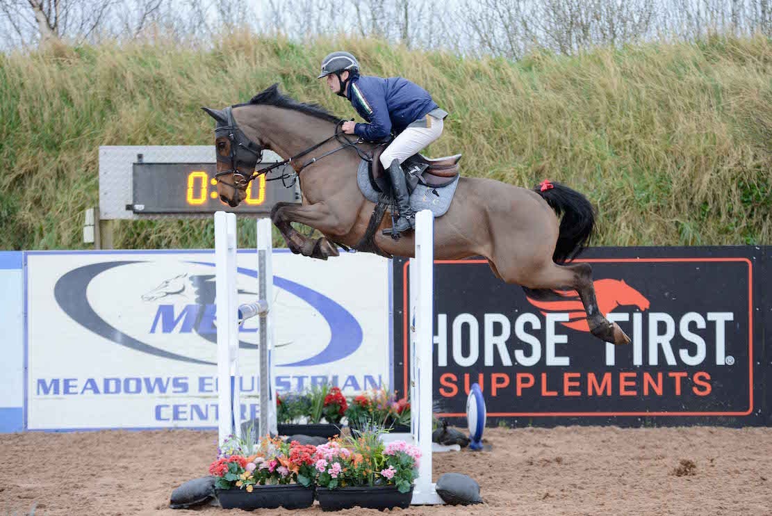 Show jumping for all at The Meadows - Horse&Field
