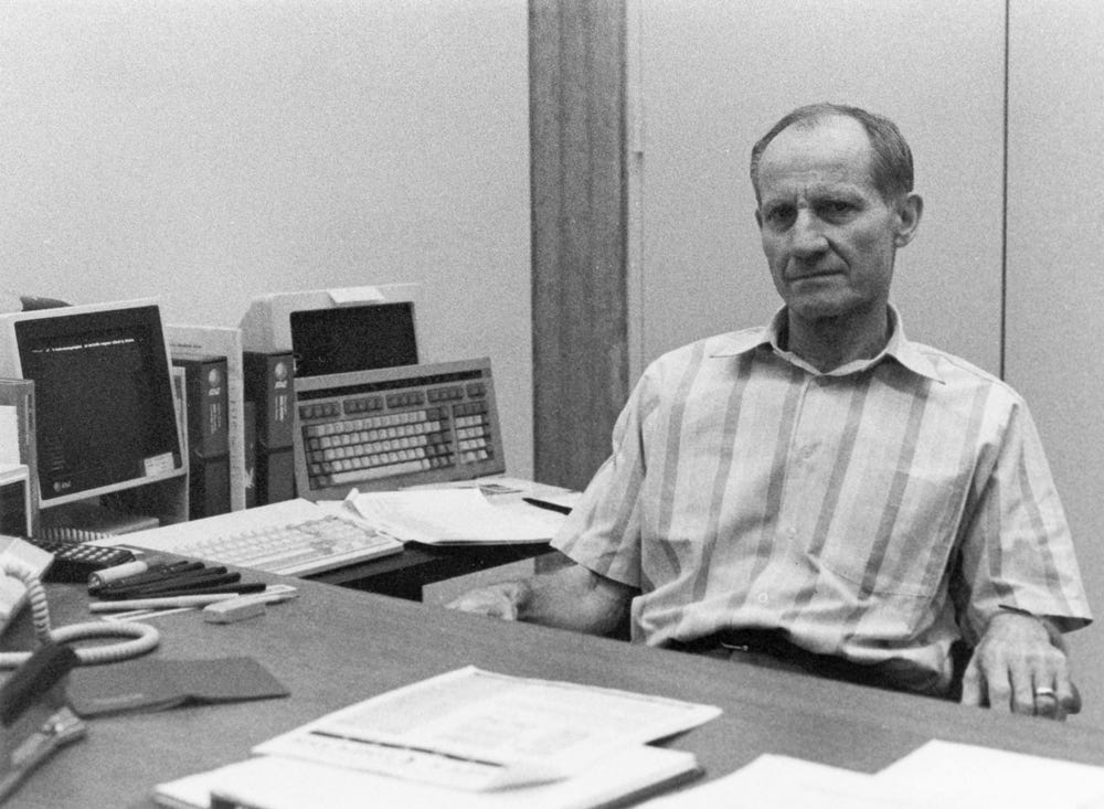 The Past and Present of Computer-Augmented Hypothesis Generation