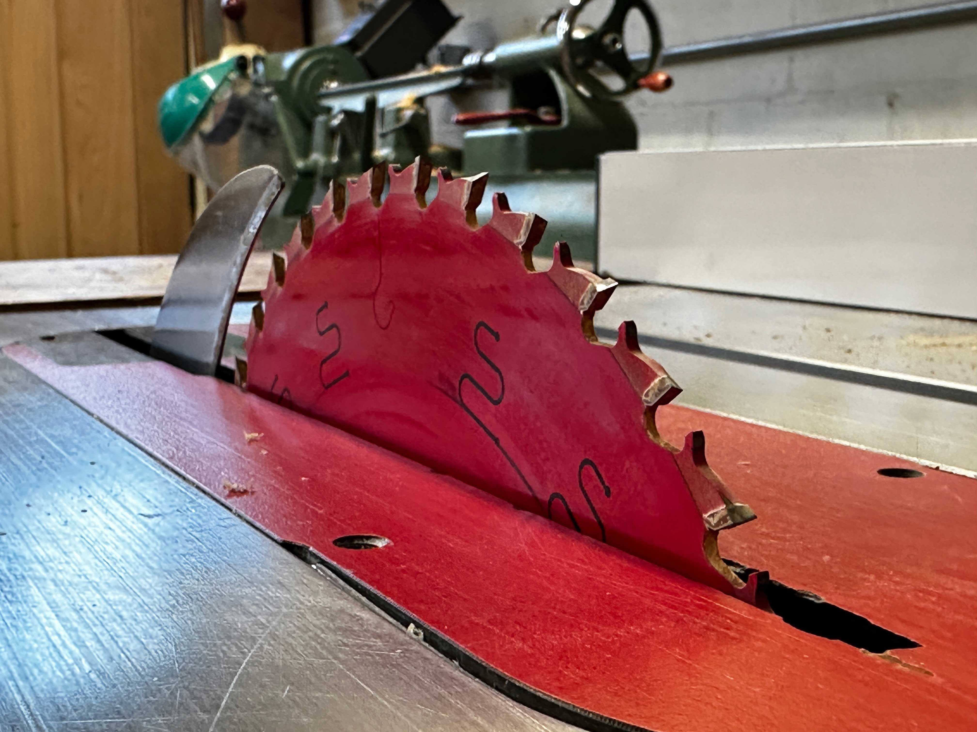 True Facts About Table Saw Blades - by Christopher Schwarz