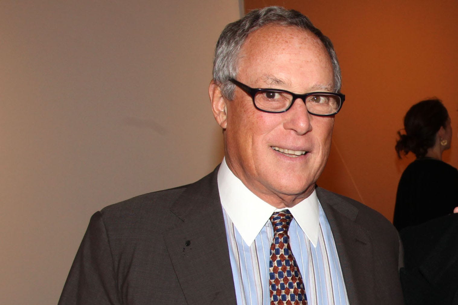 La strategia di investimento di Asher Edelman