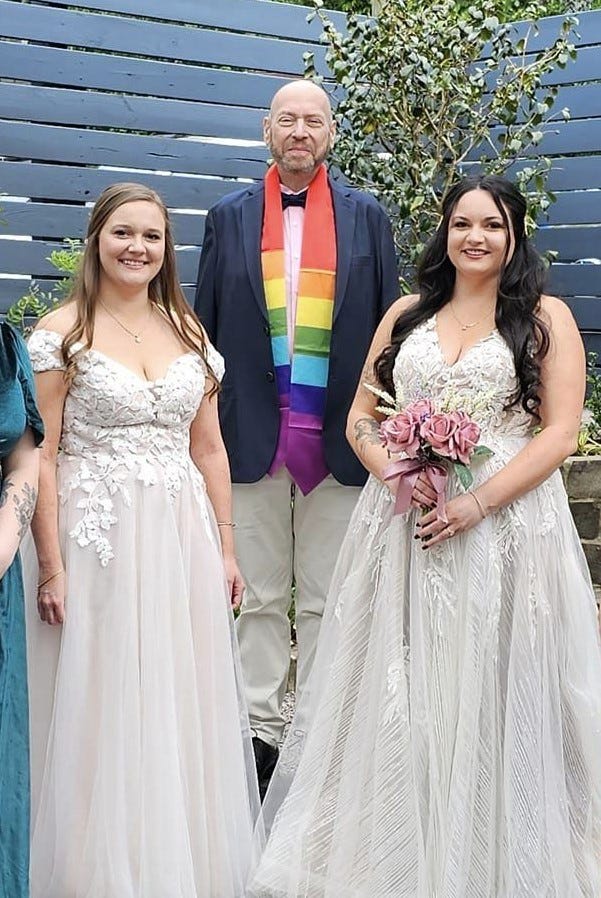 My Lesbian Wife - by Bob Byrd - That Reminds me of a Story