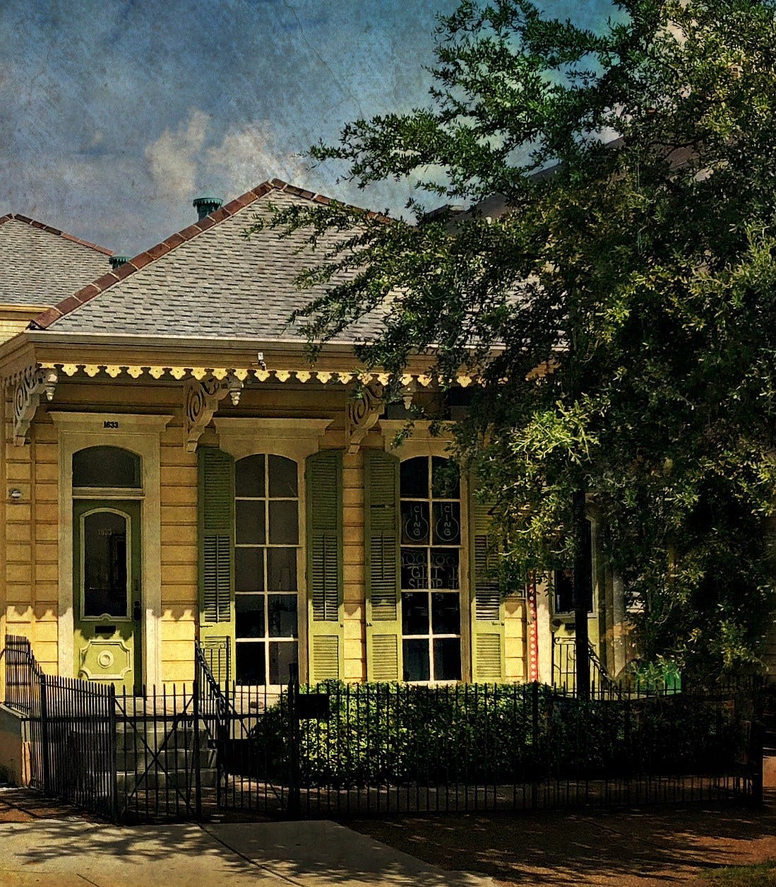 The Yellow House Tour - Southern Voice