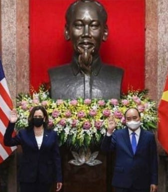 Kammunism - by Judd Garrett - Objectivity is the Objective