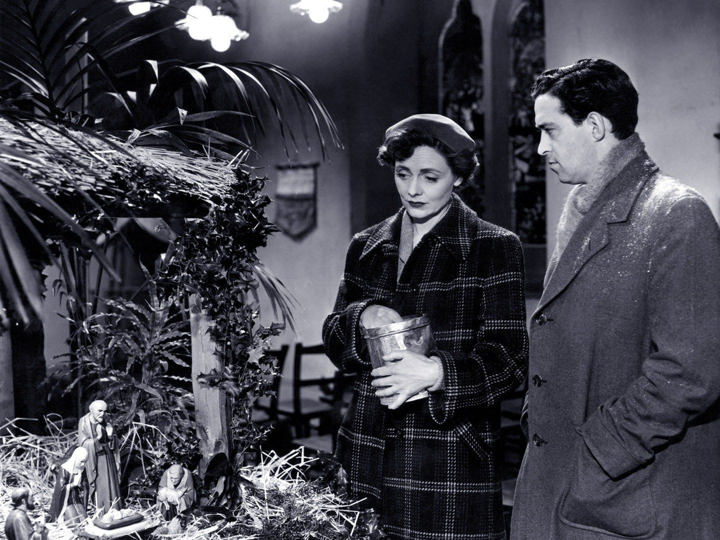 The Holly and the Ivy - Laura Thompson’s Substack