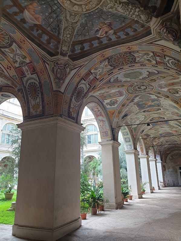 Discovering the "Secret" Cloister of Santa Maria sopra Minerva