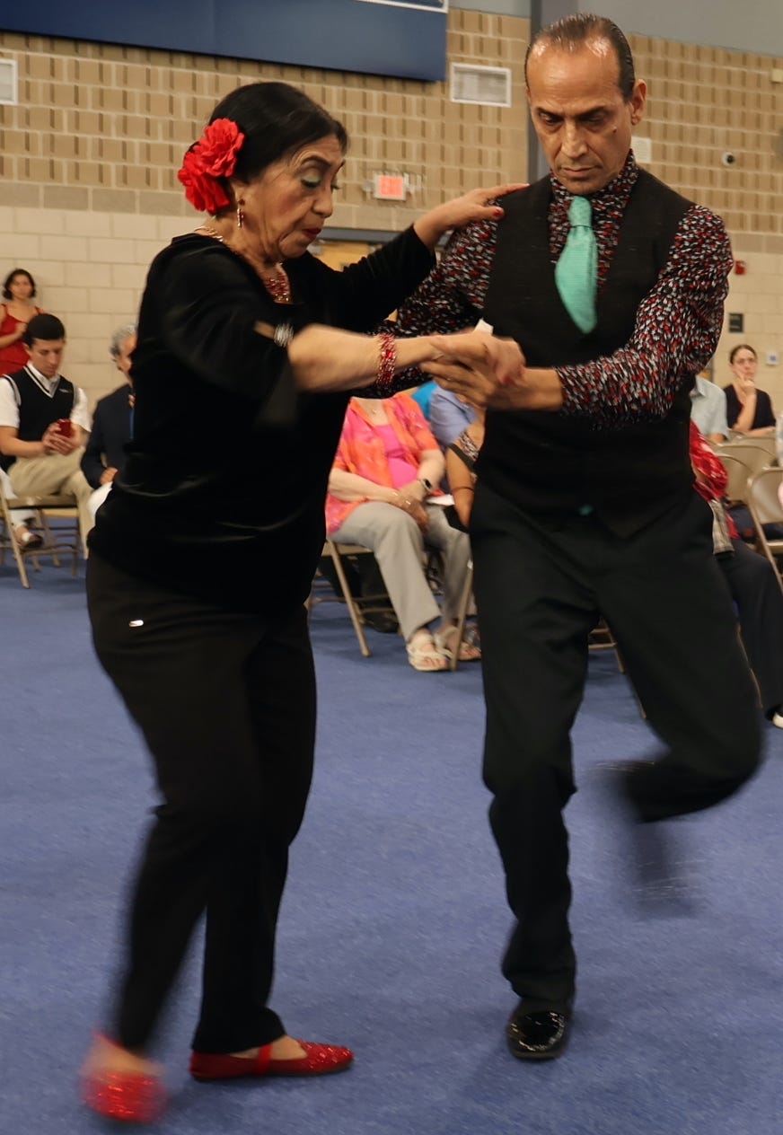 Latinos Celebrate Mexican Independence, Diez y Seis, With San Antonio ...
