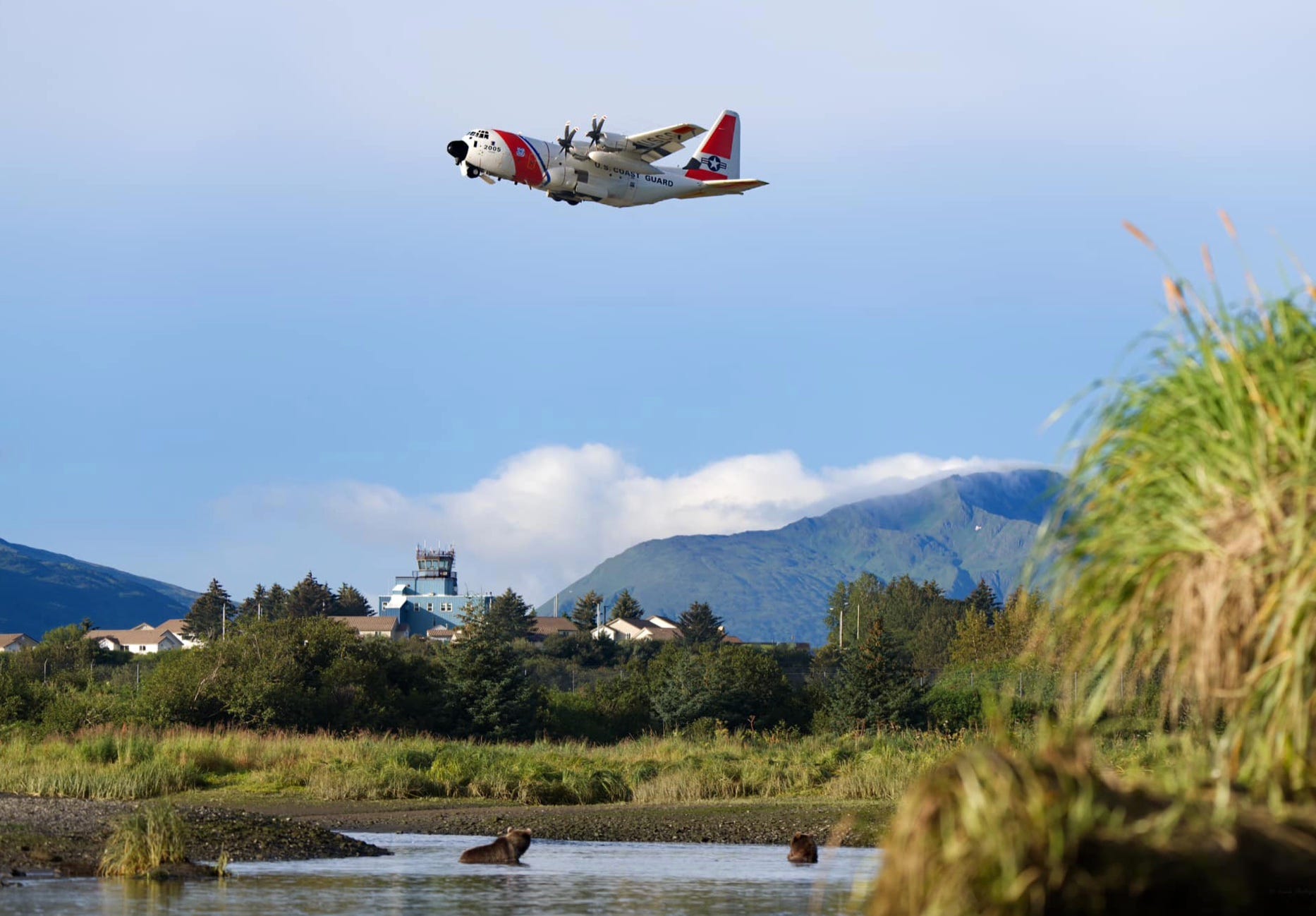 Biden incoming to JBER - Must Read Alaska