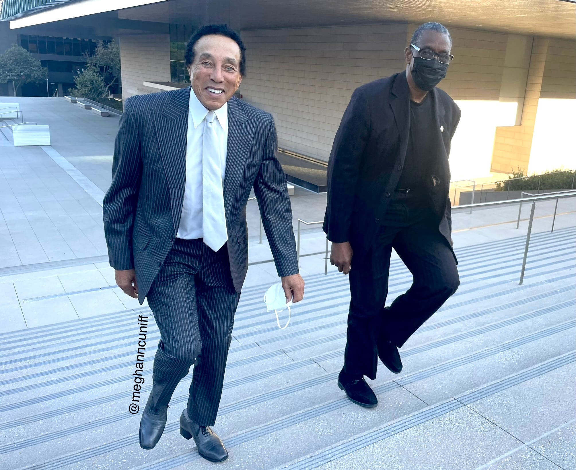 Smokey Robinson testifies in civil trial with Eric Podwall