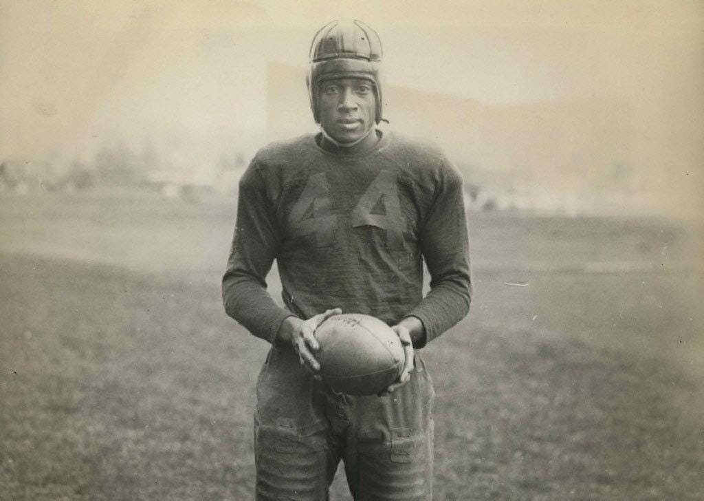 Today's Tidbit... 1938 Chicago Bears vs. Negro All-Stars