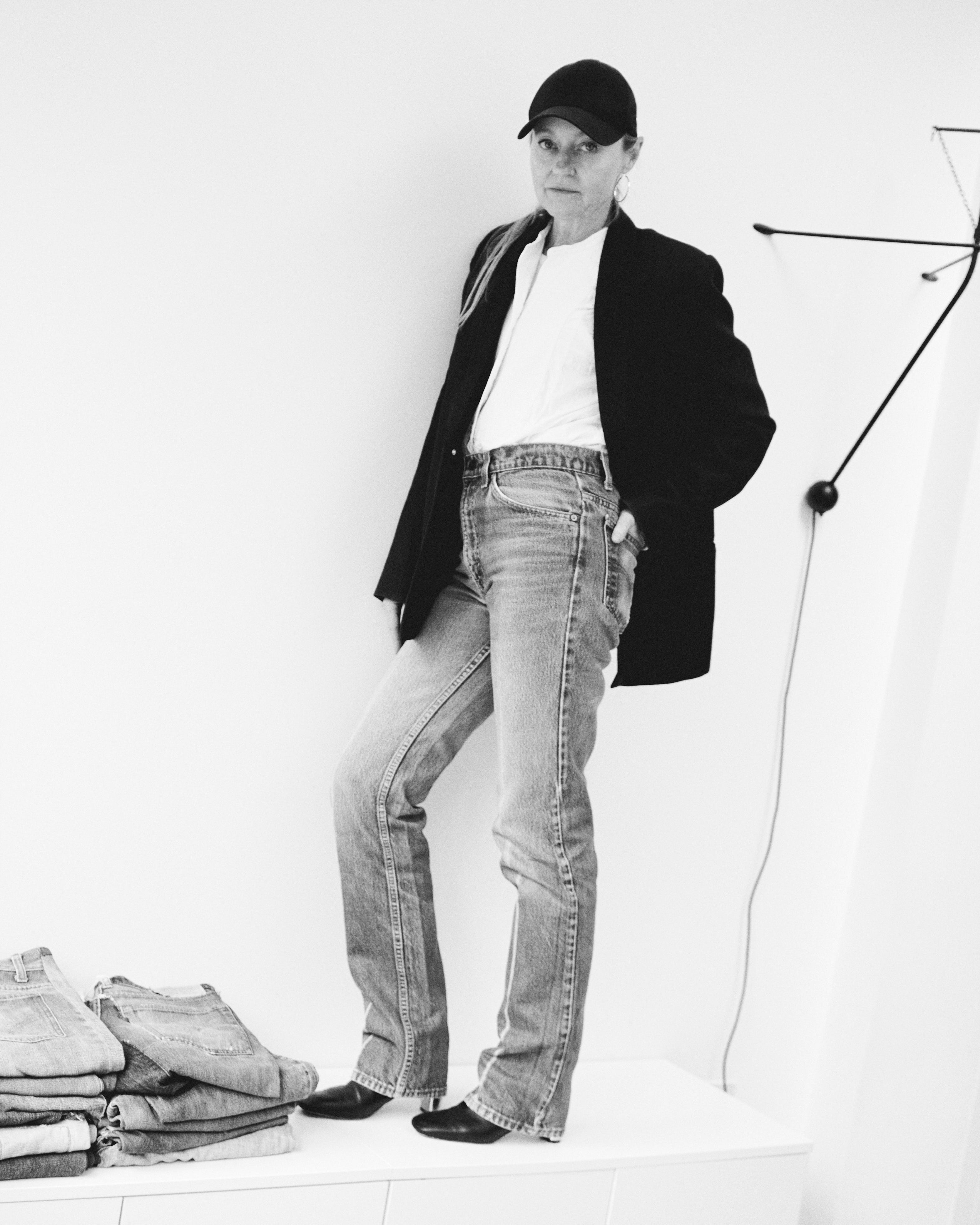 The Expert's Jeans - by Jane Herman - Jane on Jeans