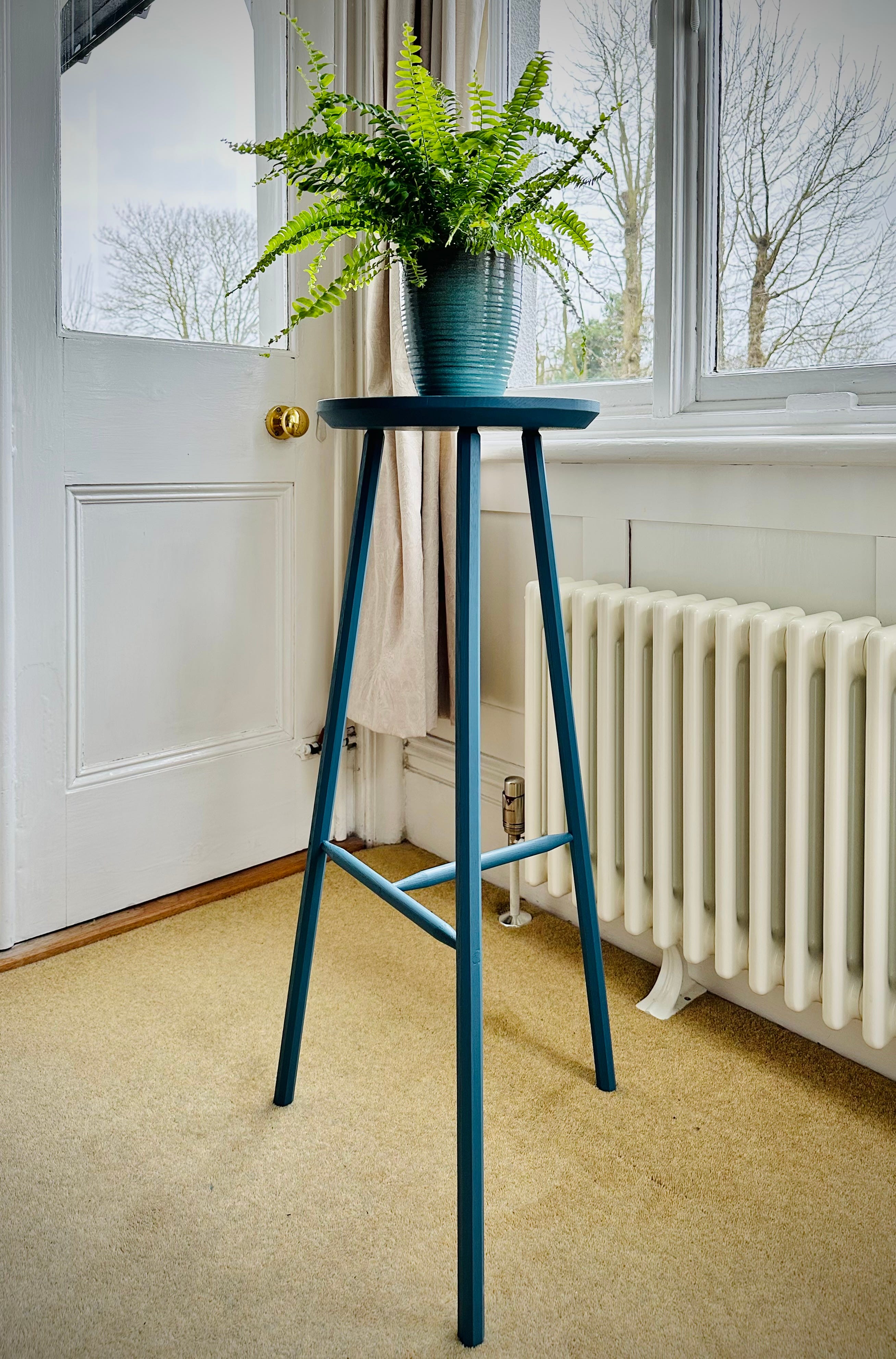 A Chairmaker's Plant Stand - by Ed Sutton