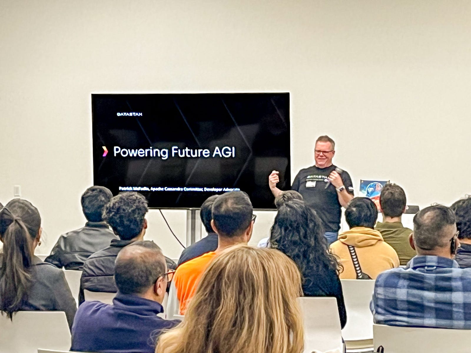 The GenAI Collective Community Newsletter - by Eric Fett