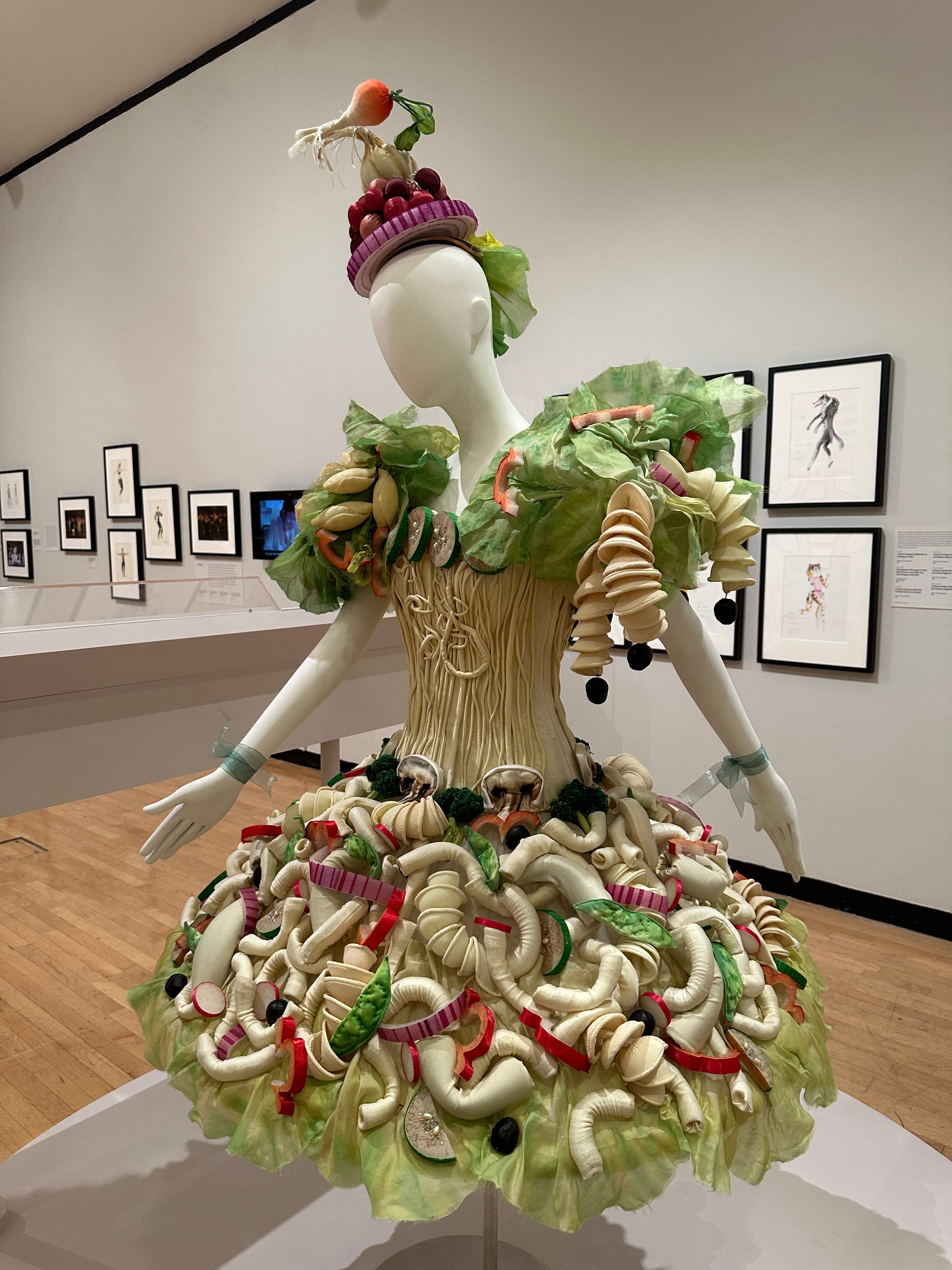 The Wondrous Willa Kim - by Laura McLaws Helms