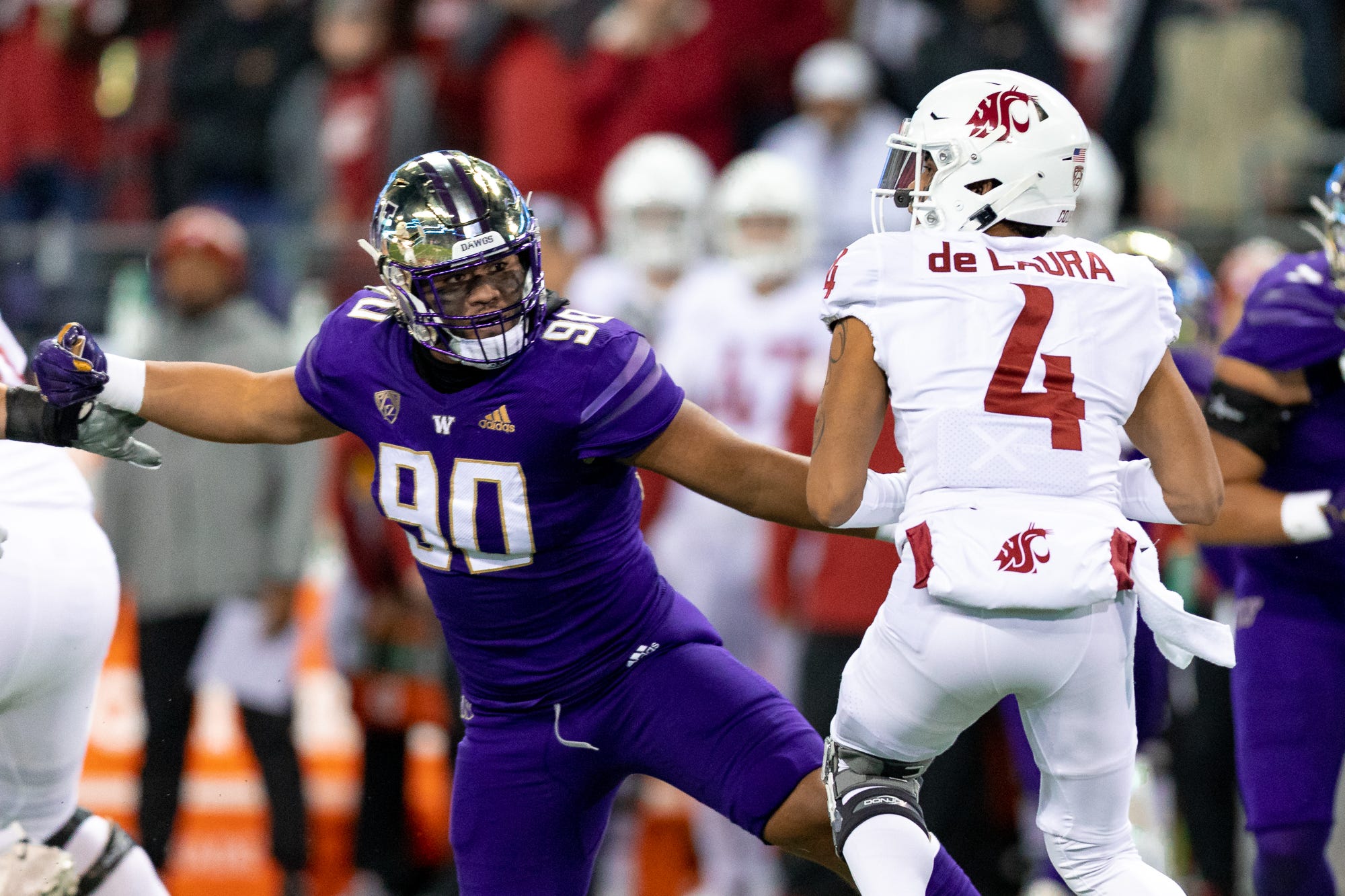 Sav'ell Smalls is moving on. Should the Huskies move Voi Tunuufi over?