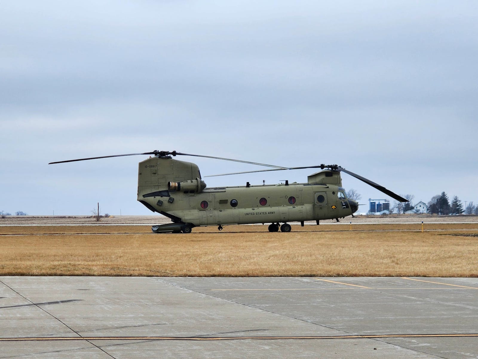 A Ride on a CH-47 Chinook Helicopter! - by Robert Leonard