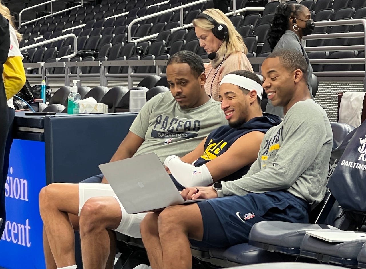 Ronald Nored showered with love from Pacers in return with Atlanta Hawks