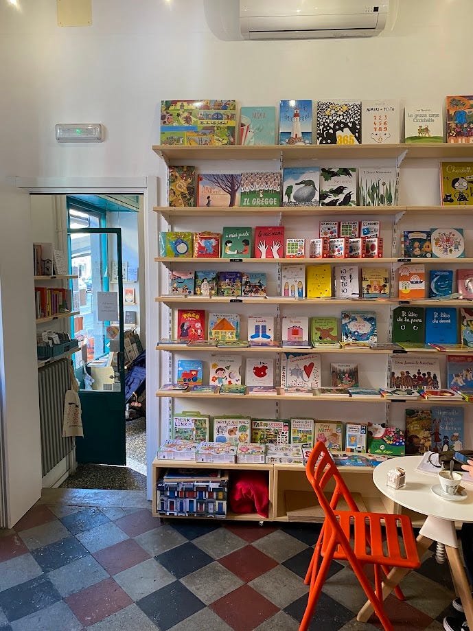 Reading In Italy - Discovering bookshops & libraries
