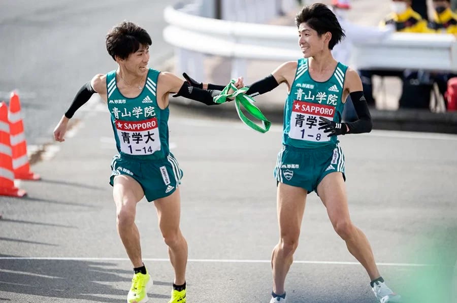 📖 Book review of Easy Interval Method, Toe Walks, Cheptegei's Hat-Trick and much more...