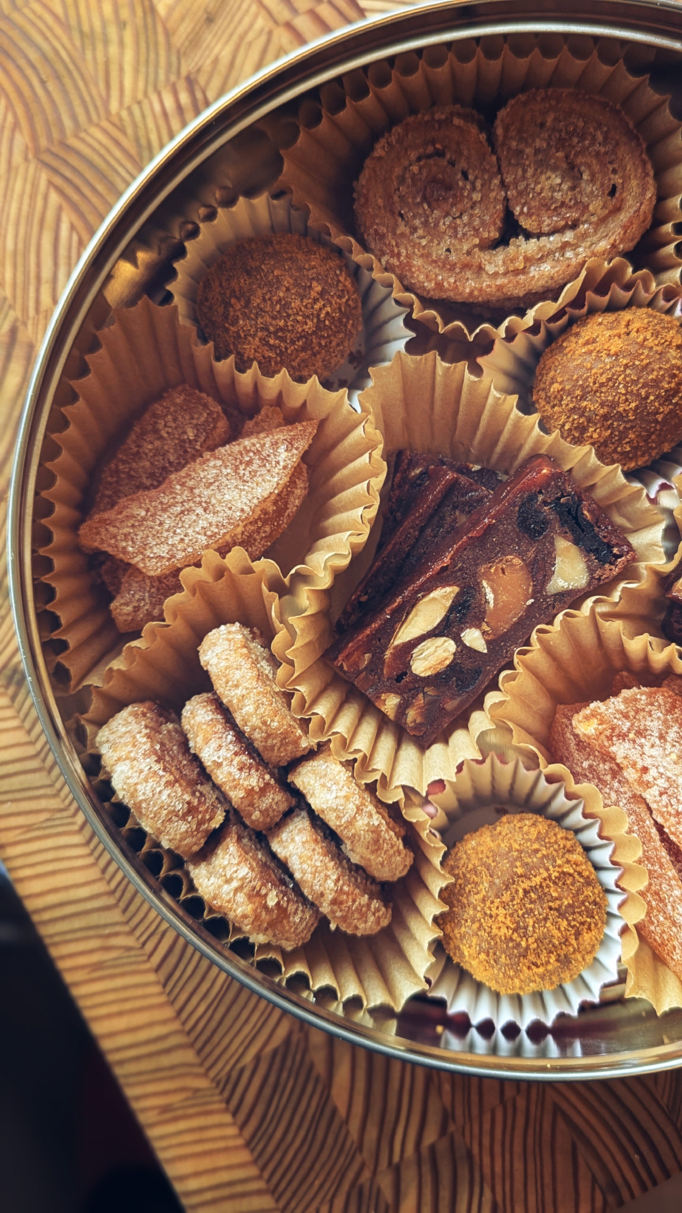 a vegan cookie box - by Melisa - slow as molasses