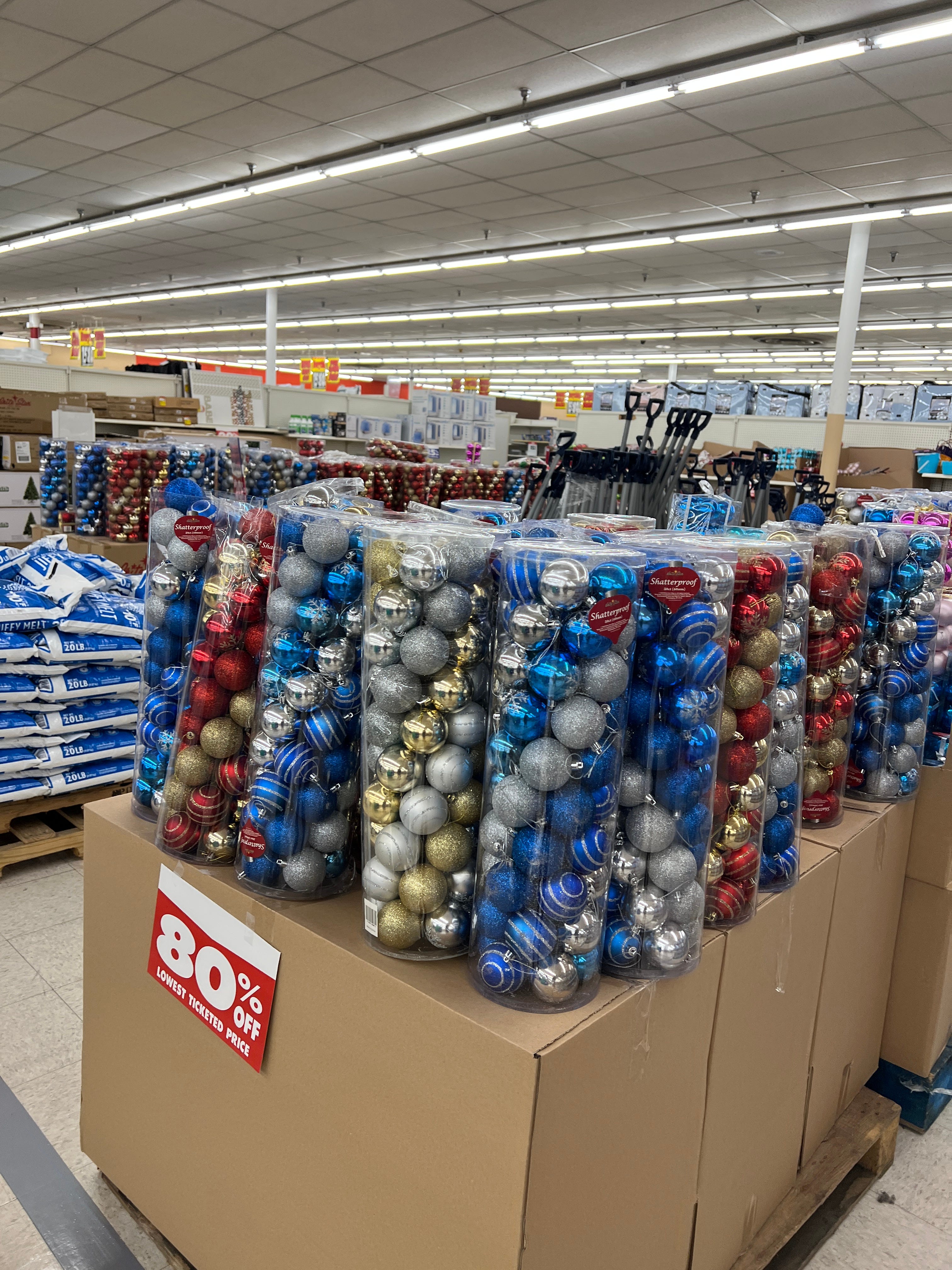 Blue Light Blues: Inside one of America's last Kmarts as it prepares to close