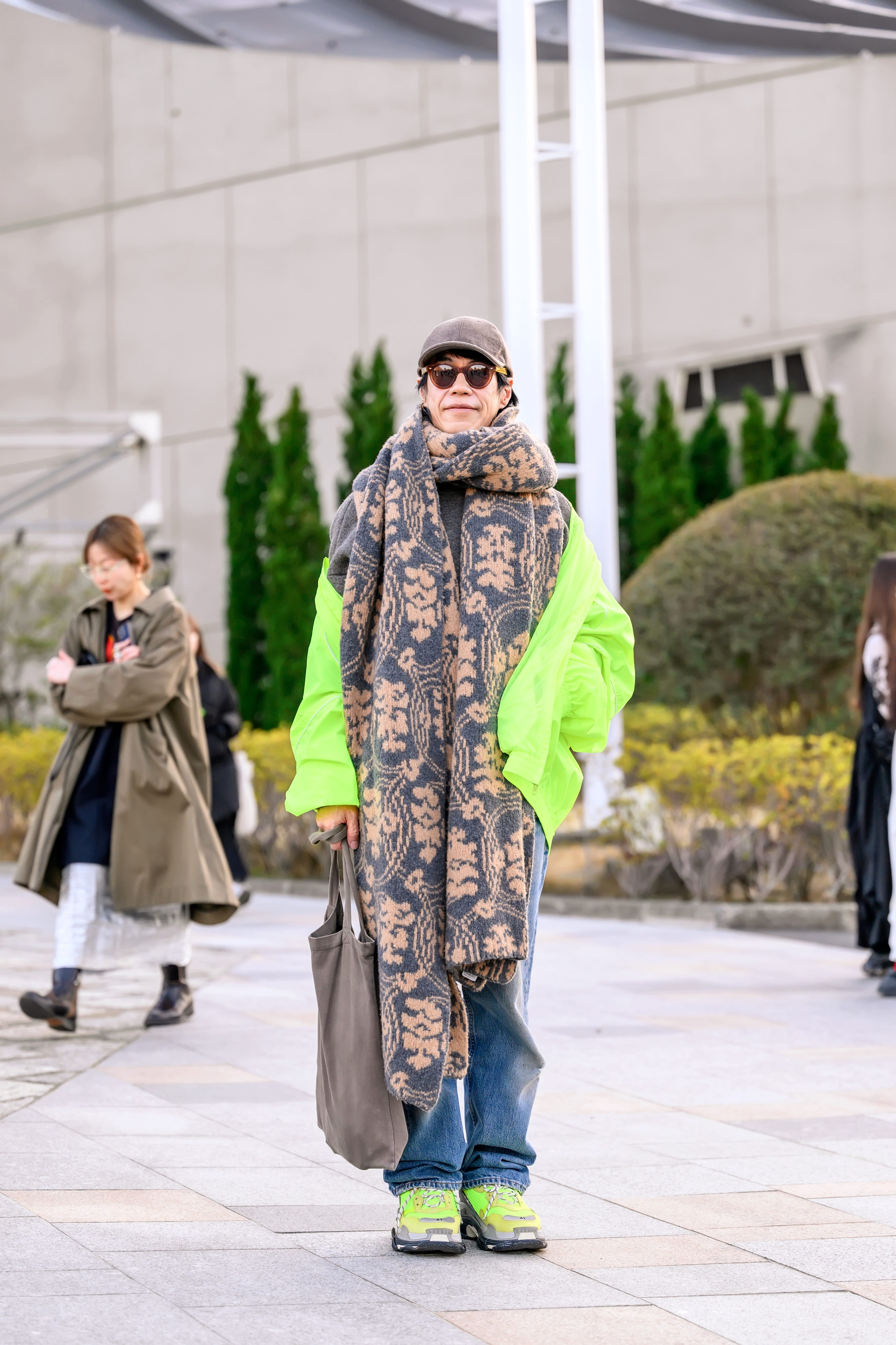 The Best Japanese Street Style From TOKYO FASHION WEEK 2024 Autumn ...