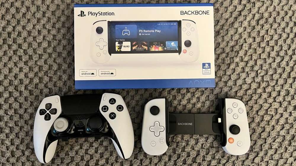 PlayStation Portal vs Backbone One controller: is Sony's PS5 handheld ... PlayStation Portal vs Backbone One controller: is Sony's PS5 handheld ...