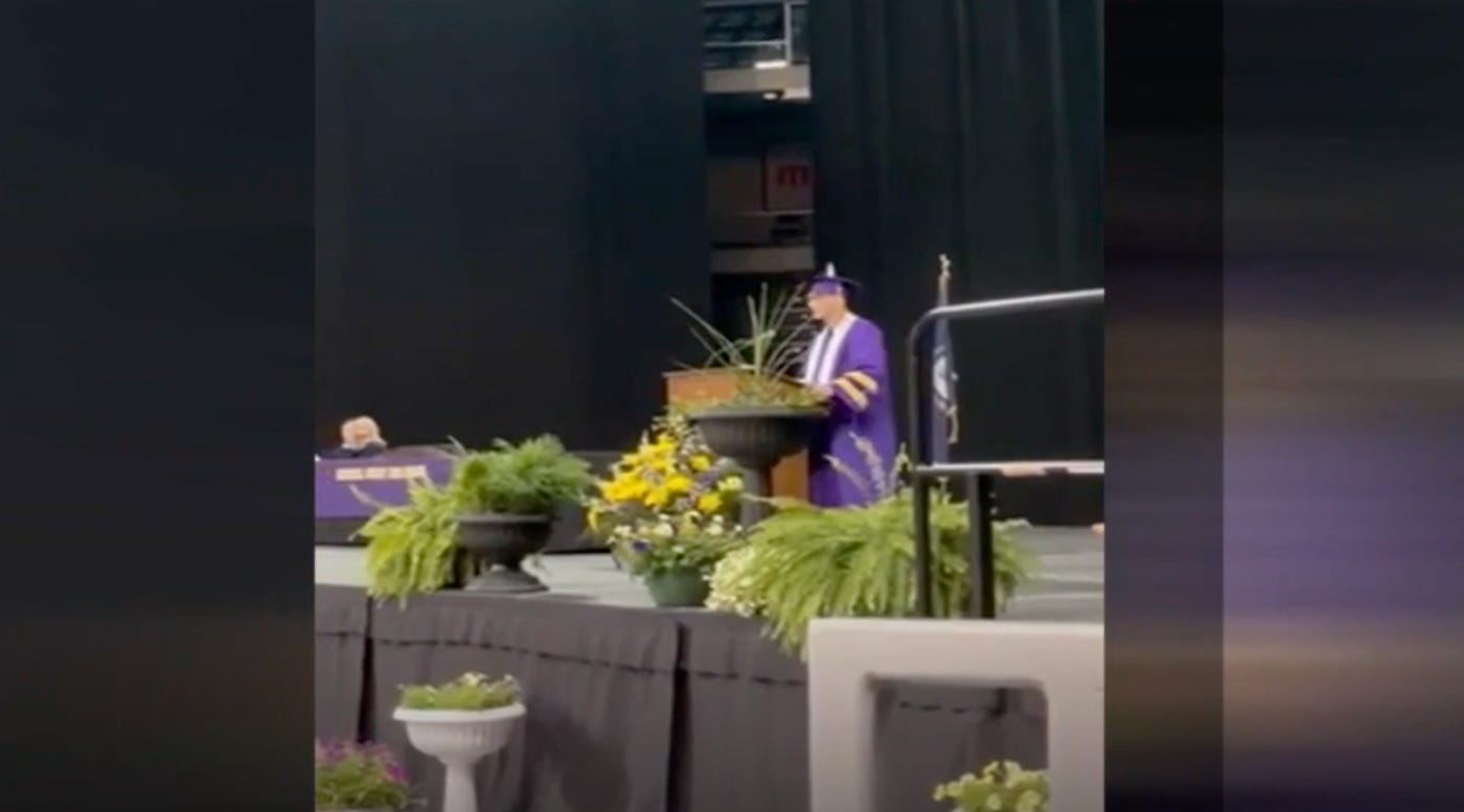 After proselytizing at graduation, did a Kentucky student deserve his ...
