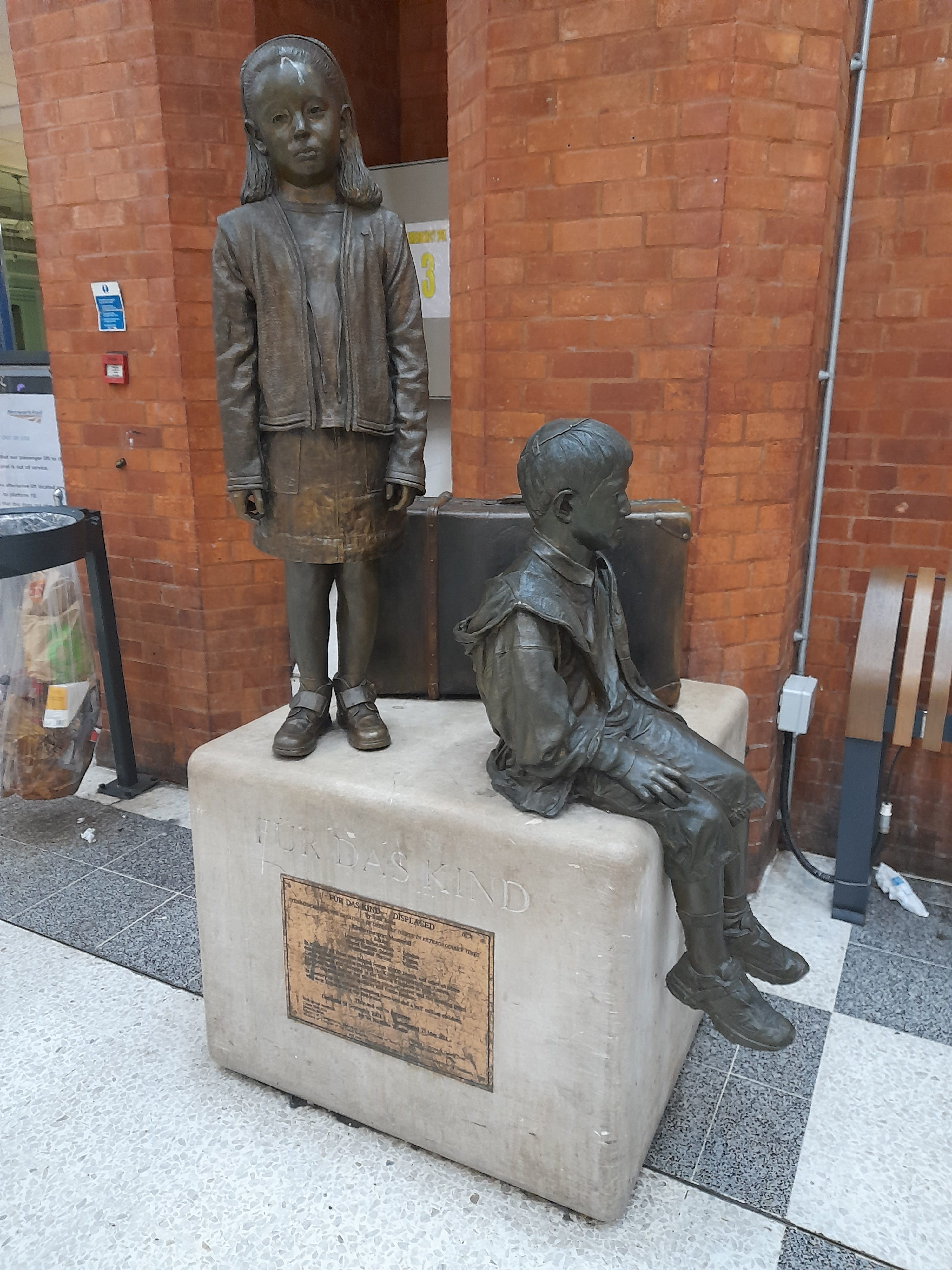 She escaped the Nazis and became a titan of British journalism: the ...