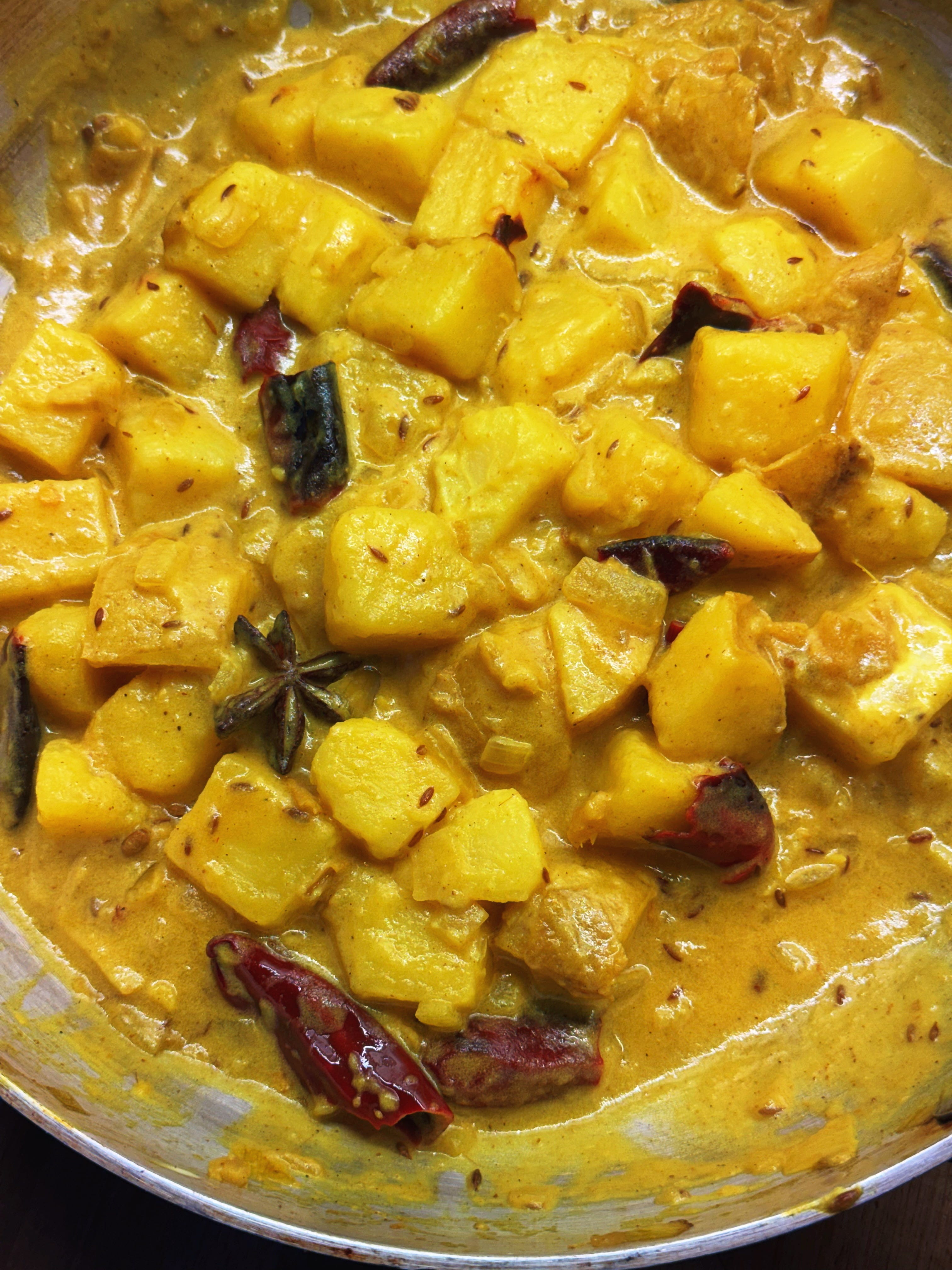 Tibetan Potato Curry (ཞོག་ཁོག་ཁ་ཚ།)