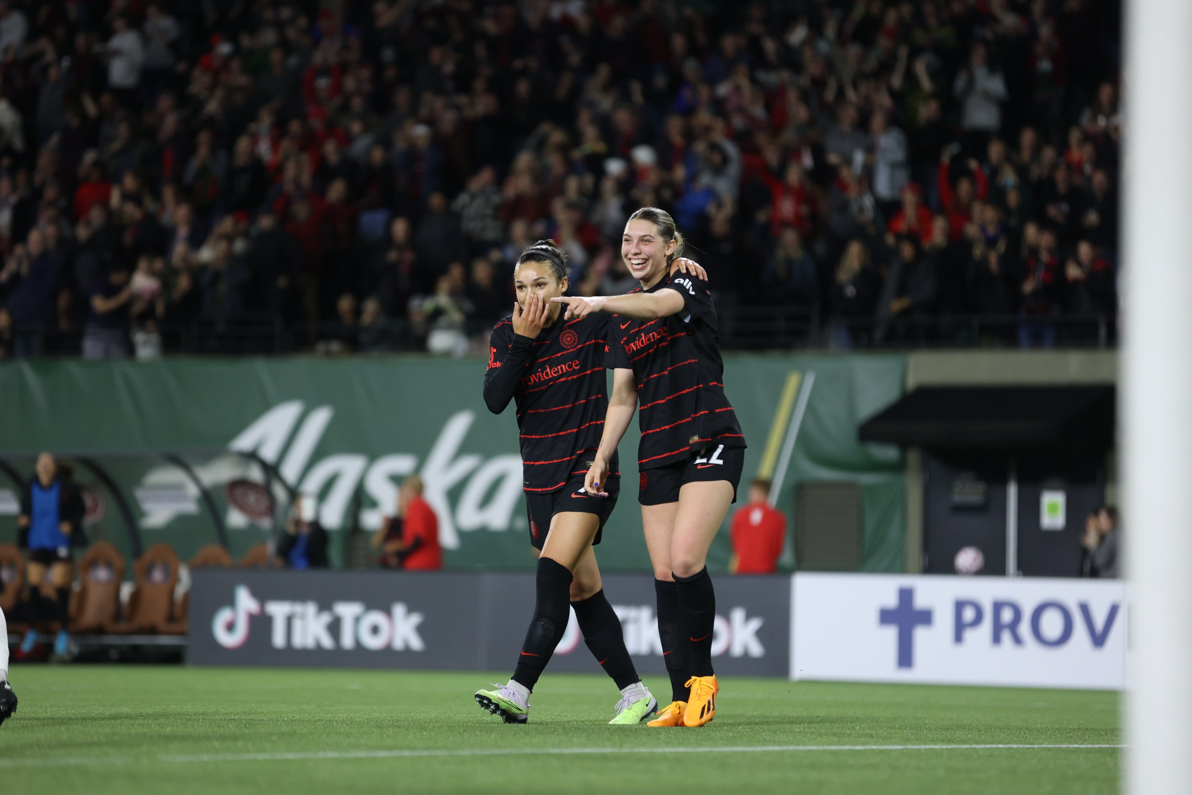Match Recap & Highlights: Portland Thorns 2-0 Racing Louisville
