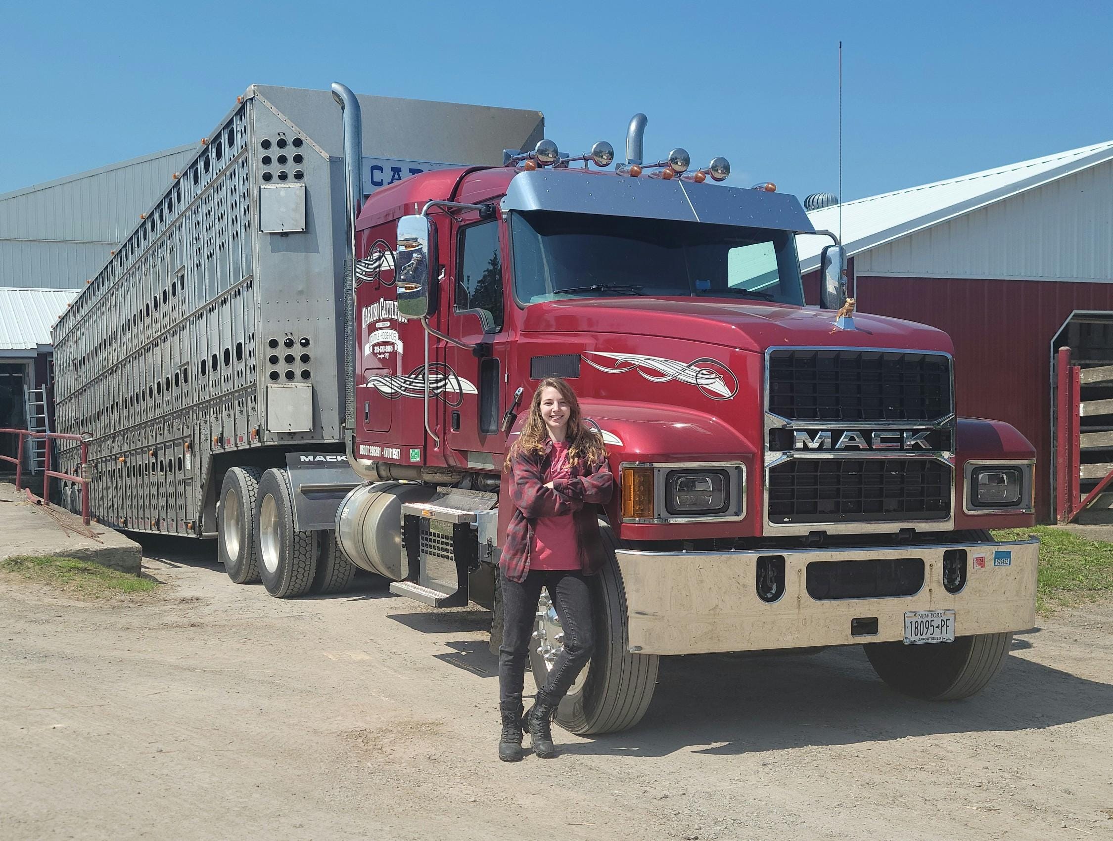The Tiny Bullhauler with Lora Andela