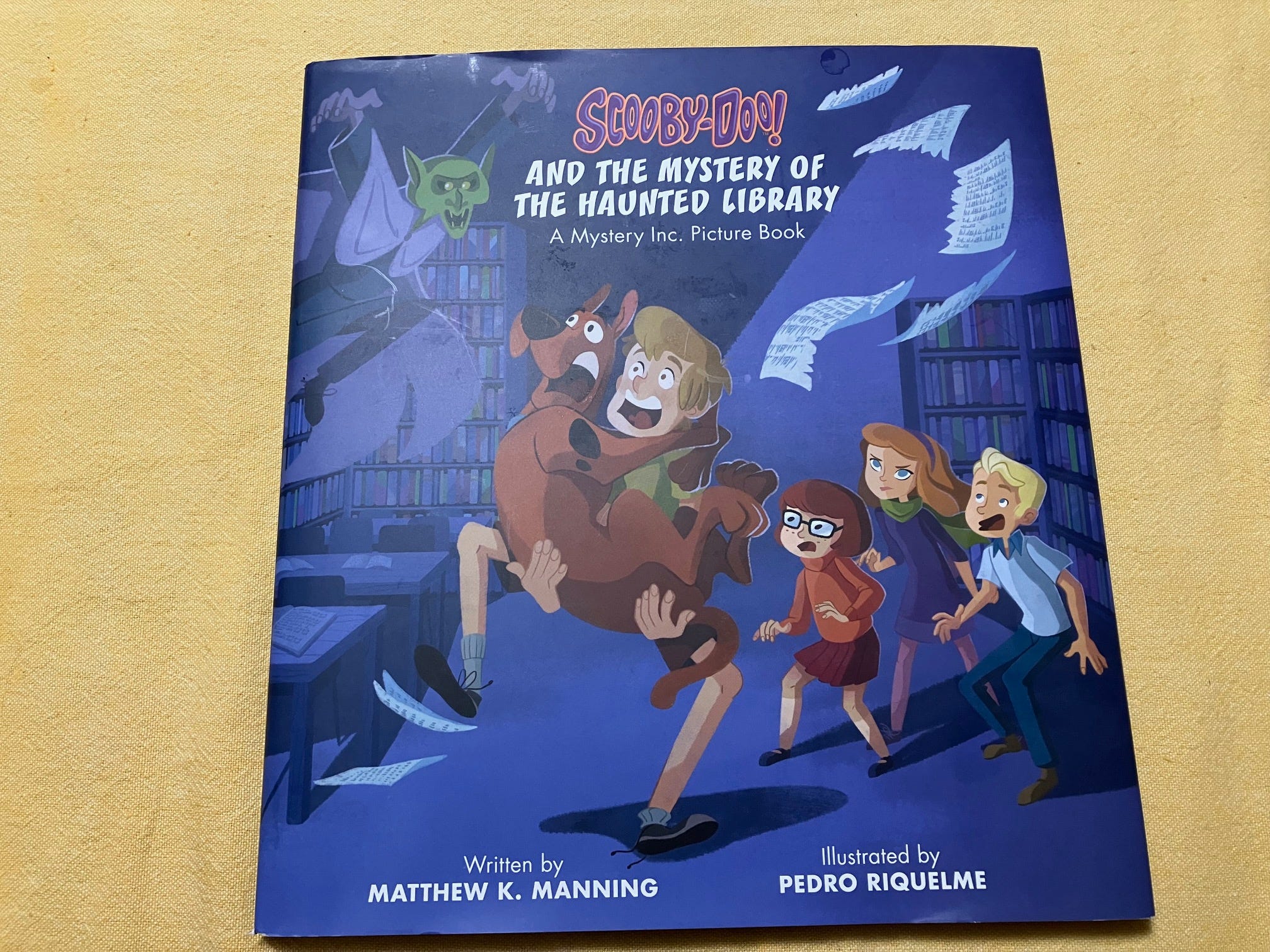 Book Review: "Scooby Doo and the Mystery of the Haunted Library"
