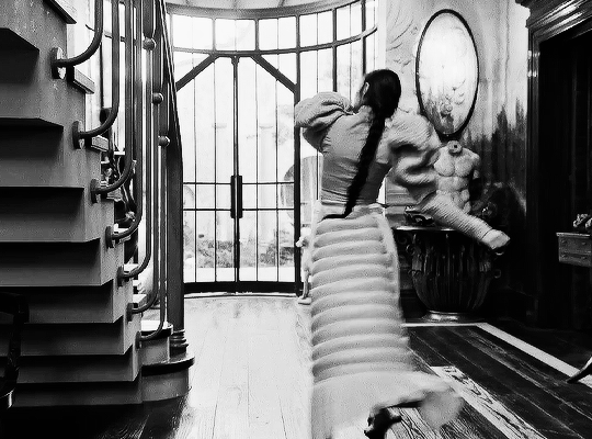 ten looks inspired by bella baxter - by Viv Chen