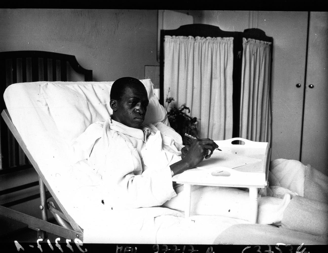 The Secret Story of the Groundbreaking Boxing Champ Who Lost His Title ...