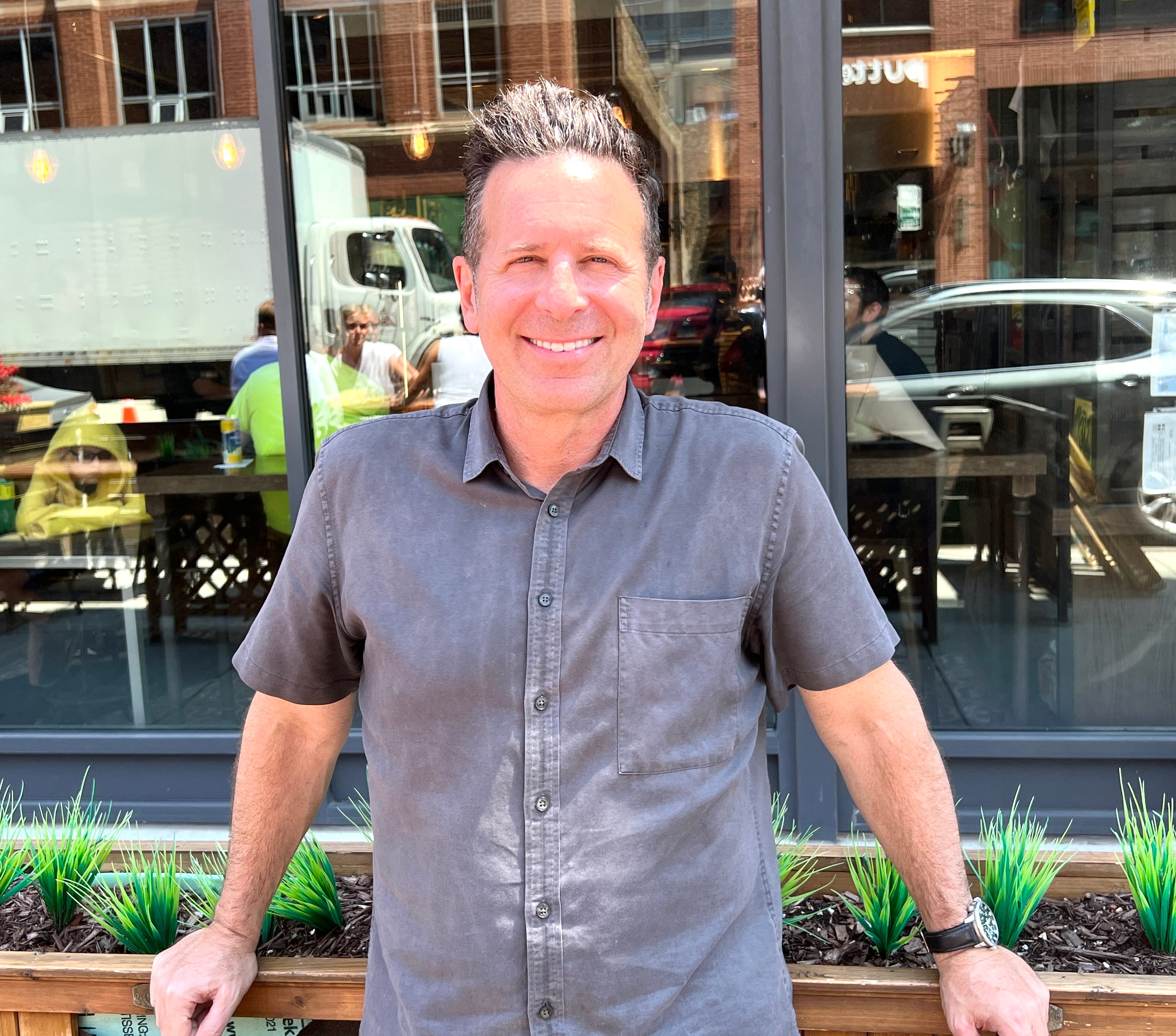 How TV's Food Guy Became Pizza Fest Man - by Bob Benenson