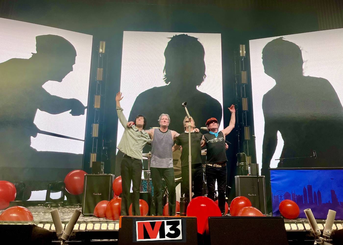 CONCERT REVIEW: Three Marvelous 3 Nights - by S.W. Lauden