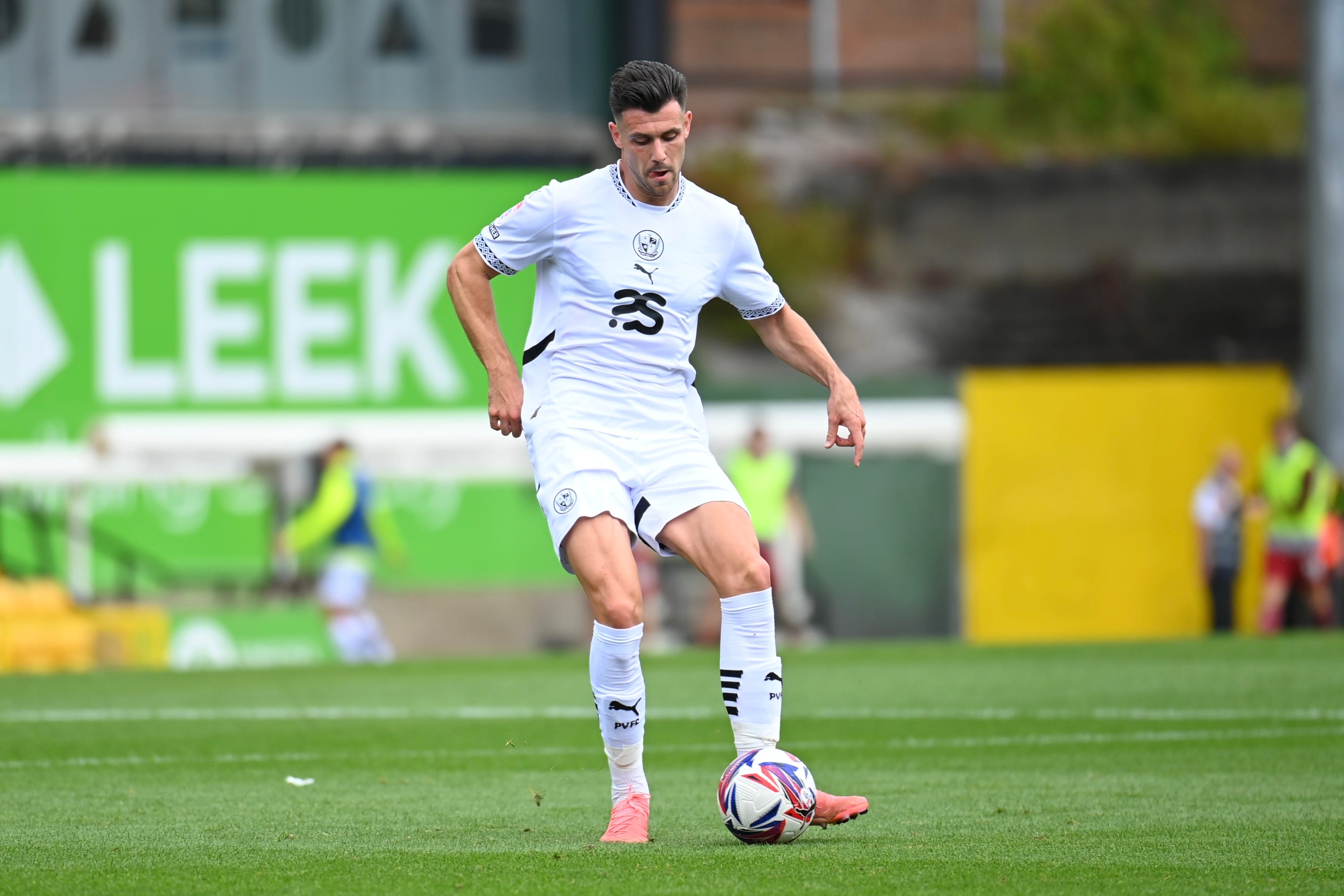 Defences on top in home opener - by Mike Baggaley