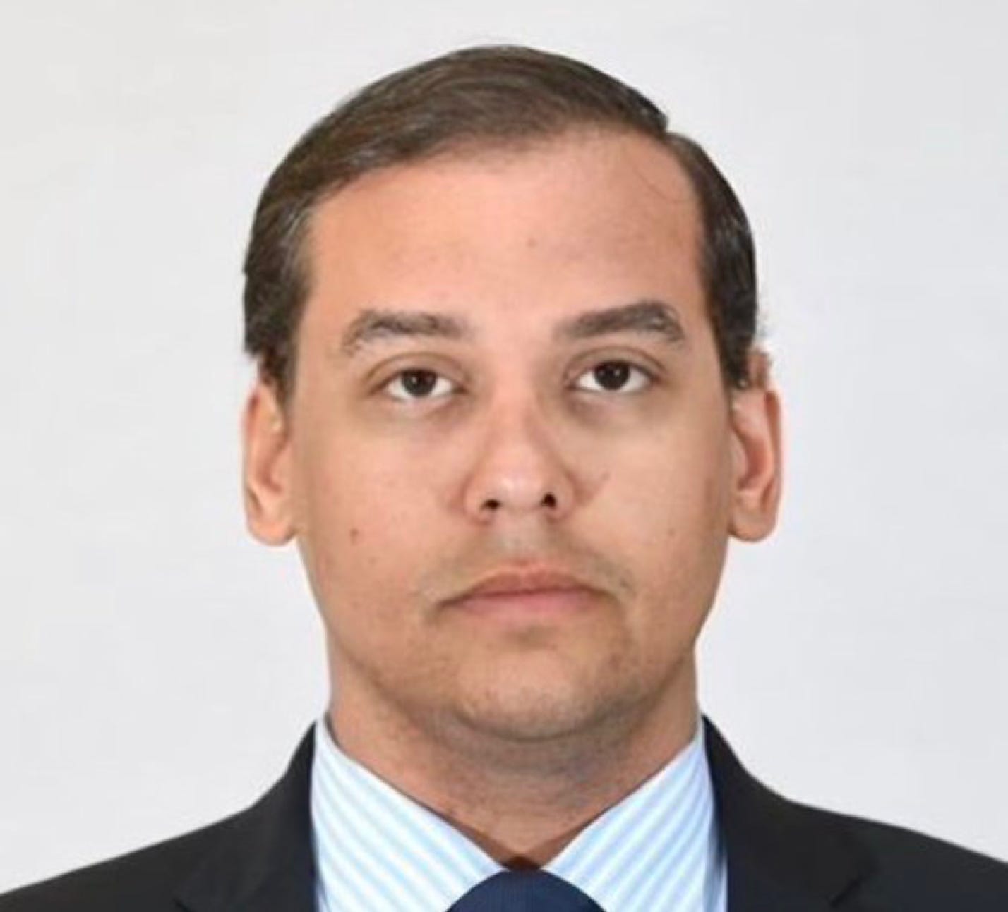 The Untalented Mr. Santos - by Jay Kuo - The Status Kuo