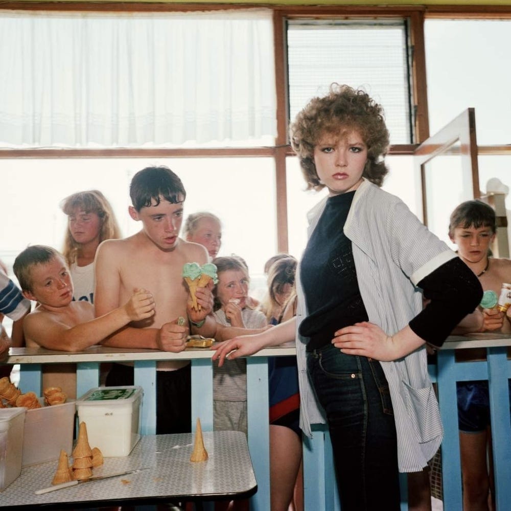 Bon Dimanche: 8 December 2024 - HABITUALLY CHIC