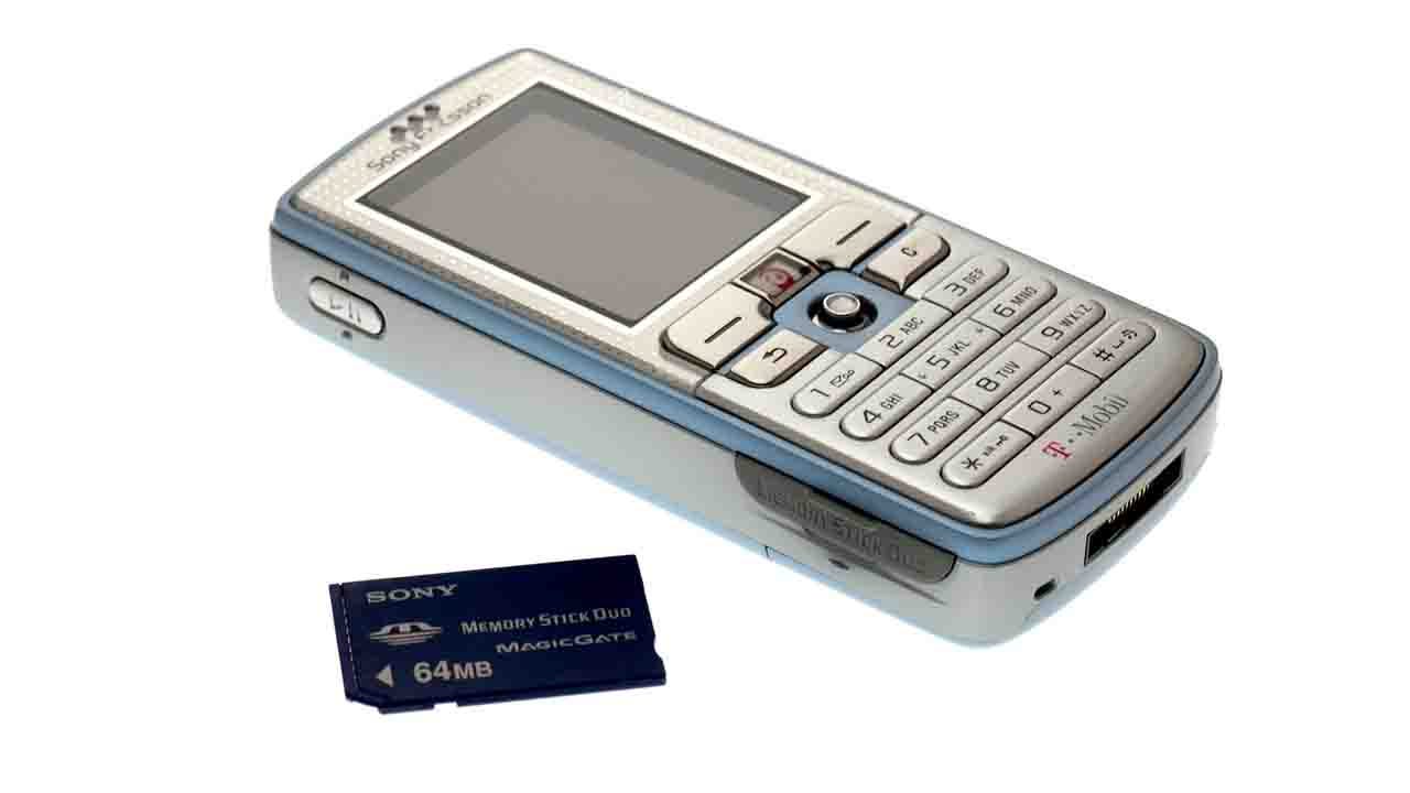 A Look Back at Sony Ericsson's Pioneering Phones of the 2000s