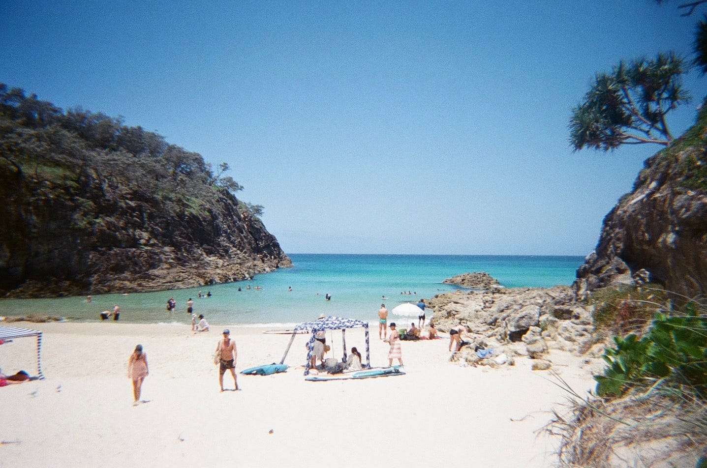 The eternal holiday - Claudia’s Substack