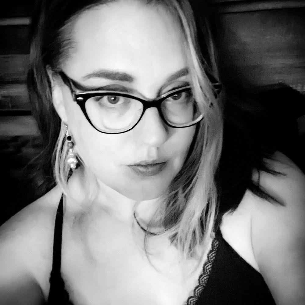 Join Jenny Dee’s subscriber chat