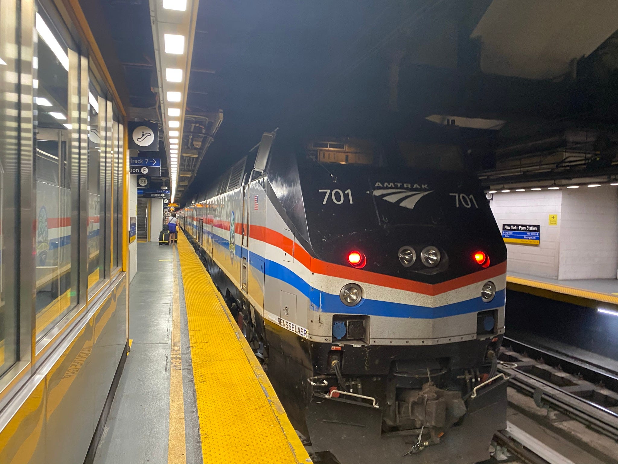 The Maple Leaf train from Toronto to NYC is a once-in-a-lifetime ...