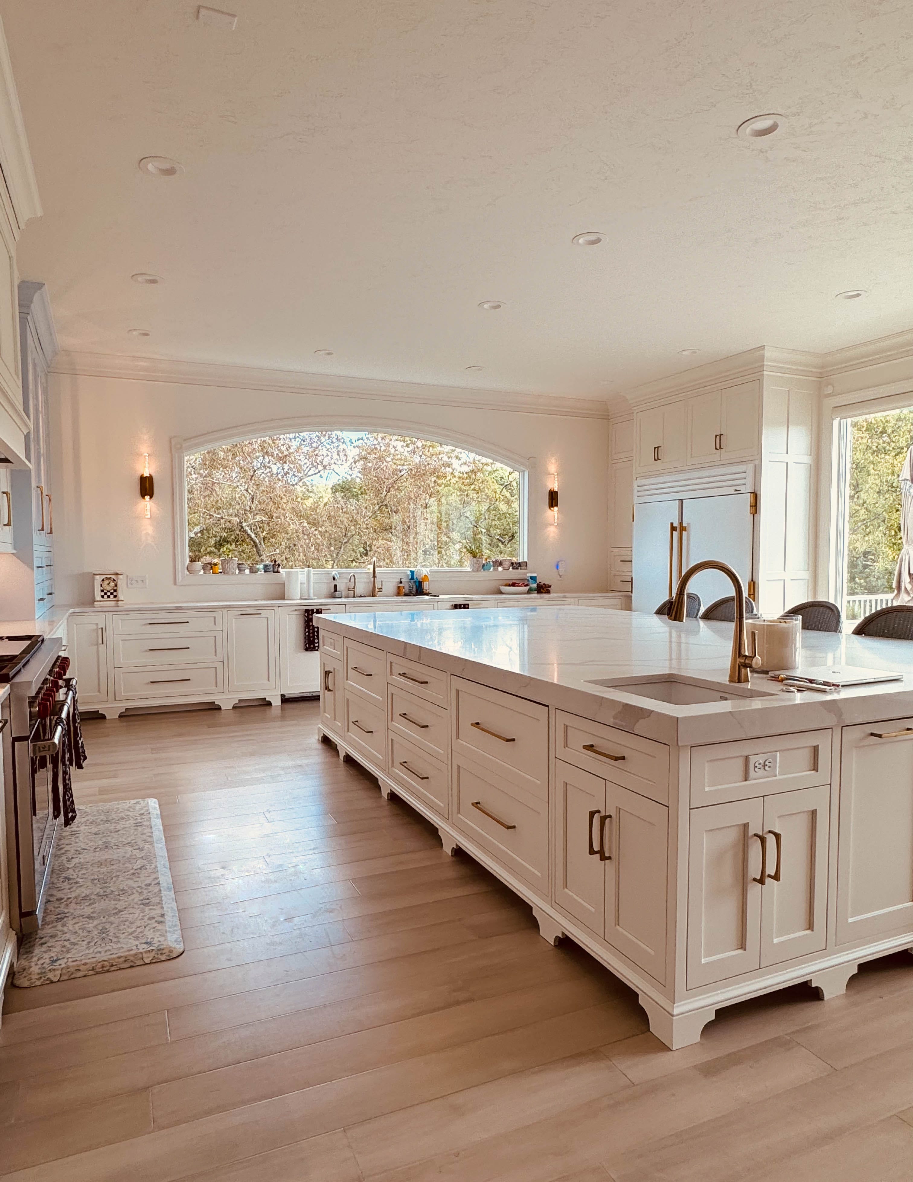 friday morning coffee. - by Jessica - Curated Cravings