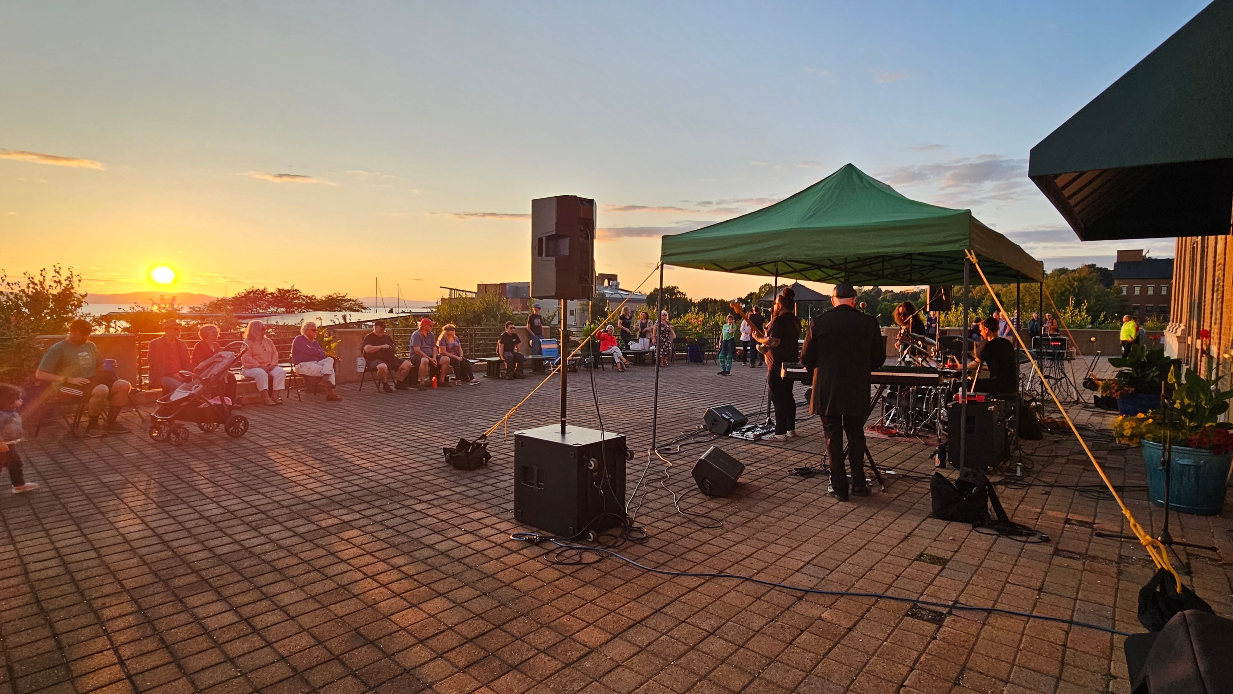 The Ten Shows Of Summer - Tony Fletcher, Wordsmith