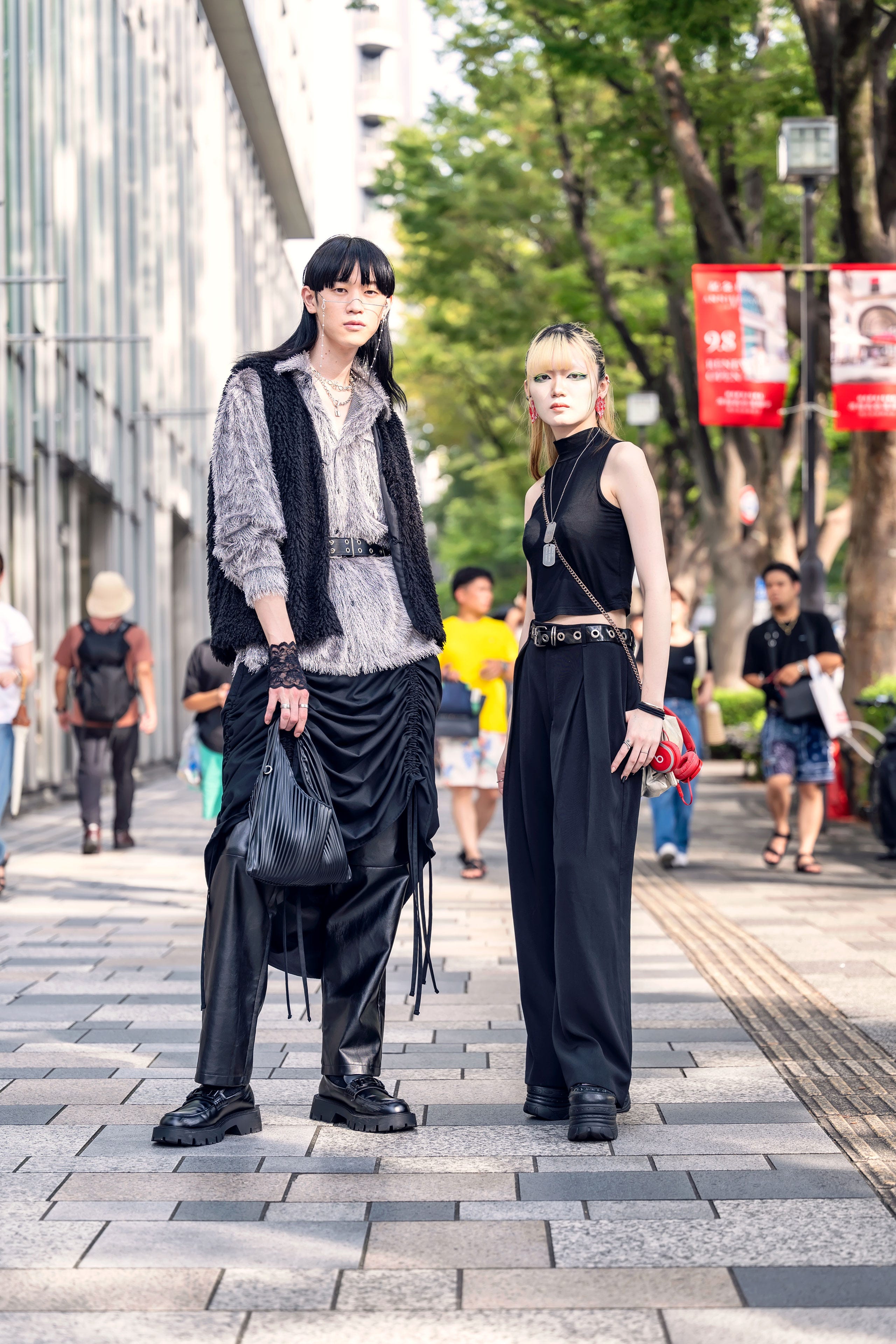 FEATURE: The Best Japanese Street Style From TOKYO FASHION WEEK 2024 S/S!